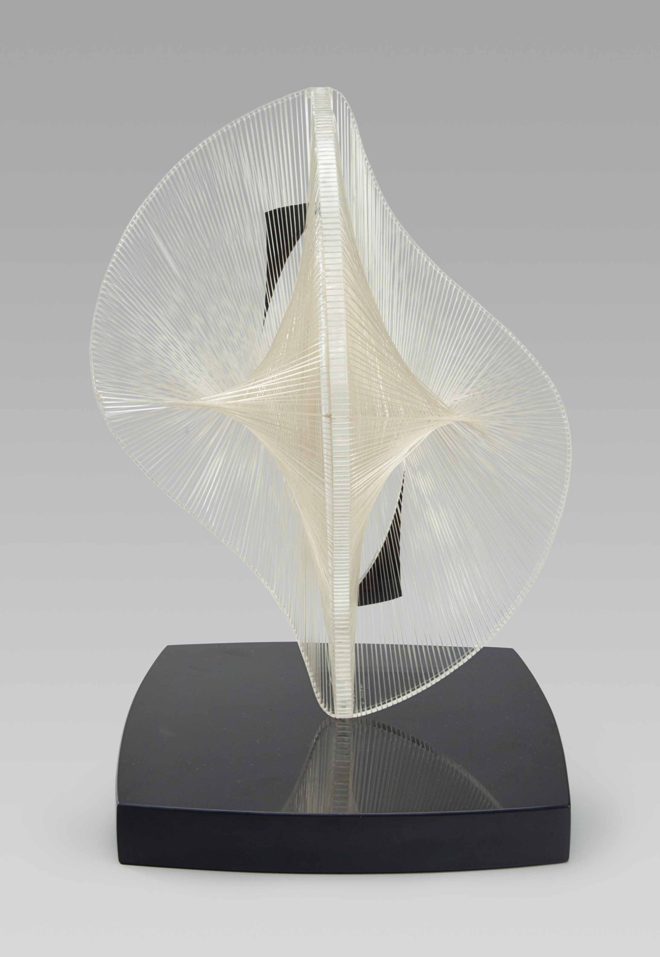 Columna De Naum Gabo Naum Gabo Için 22 Fikir | Heykel,