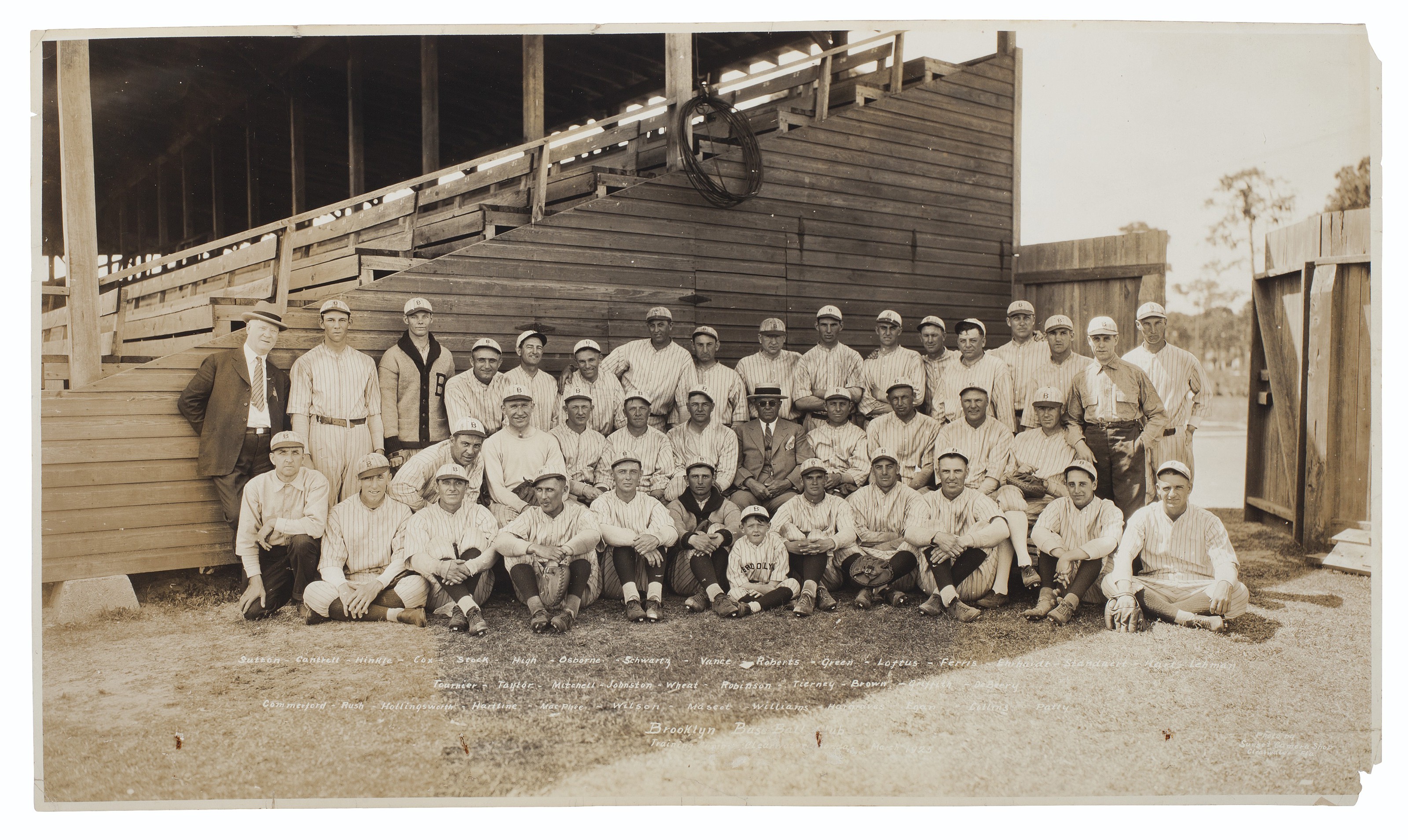 1925 BROOKLYN ROBINS TEAM PHOTOGRAPH, | Christie’s