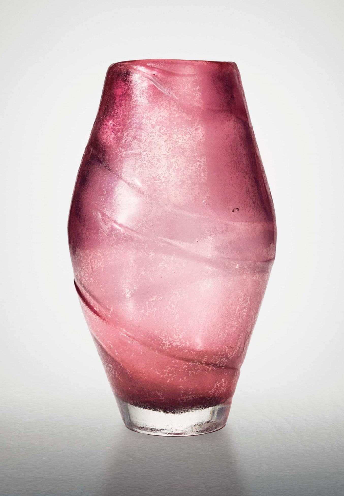 CARLO SCARPA (1906-1978), A 'CORROSO' VASE, CIRCA 1936-1938 | Christie's