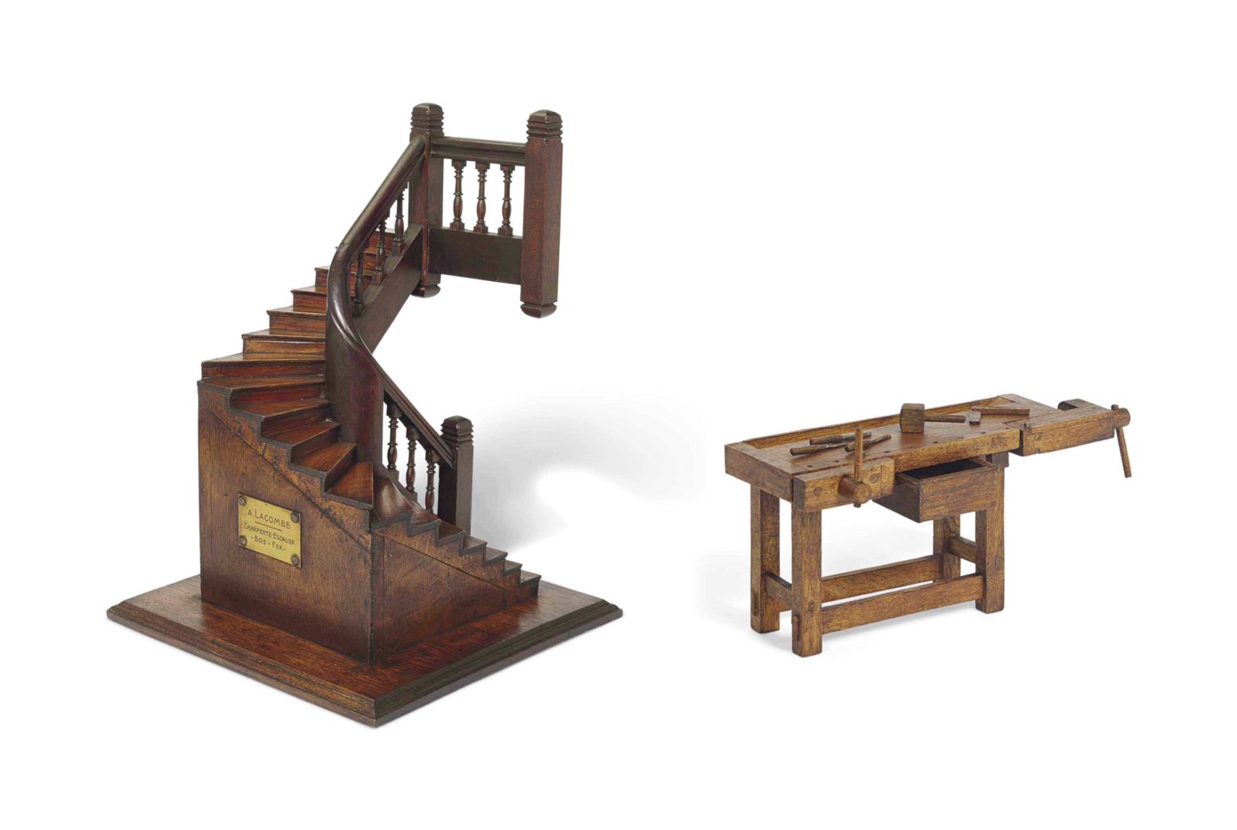 ESCALIER DE MAÎTRISE À DOUBLE RETOUR D'ÉQUERRE EN NOYER, ALBERT LACOMBE ...