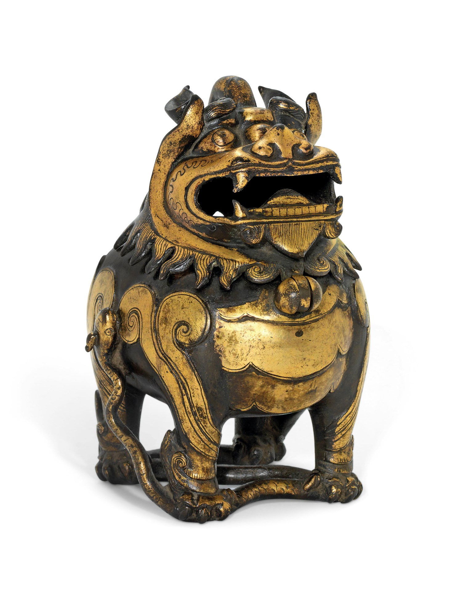 A PARCEL-GILT BRONZE 'LUDUAN' CENSER, WANLI PERIOD (1573-1619) | Christie's