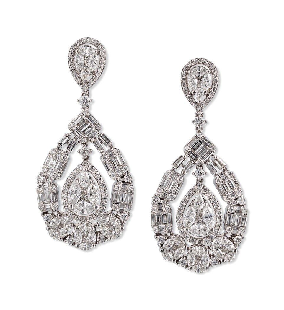 ILLUSION-SET DIAMOND EARRINGS | Christie's