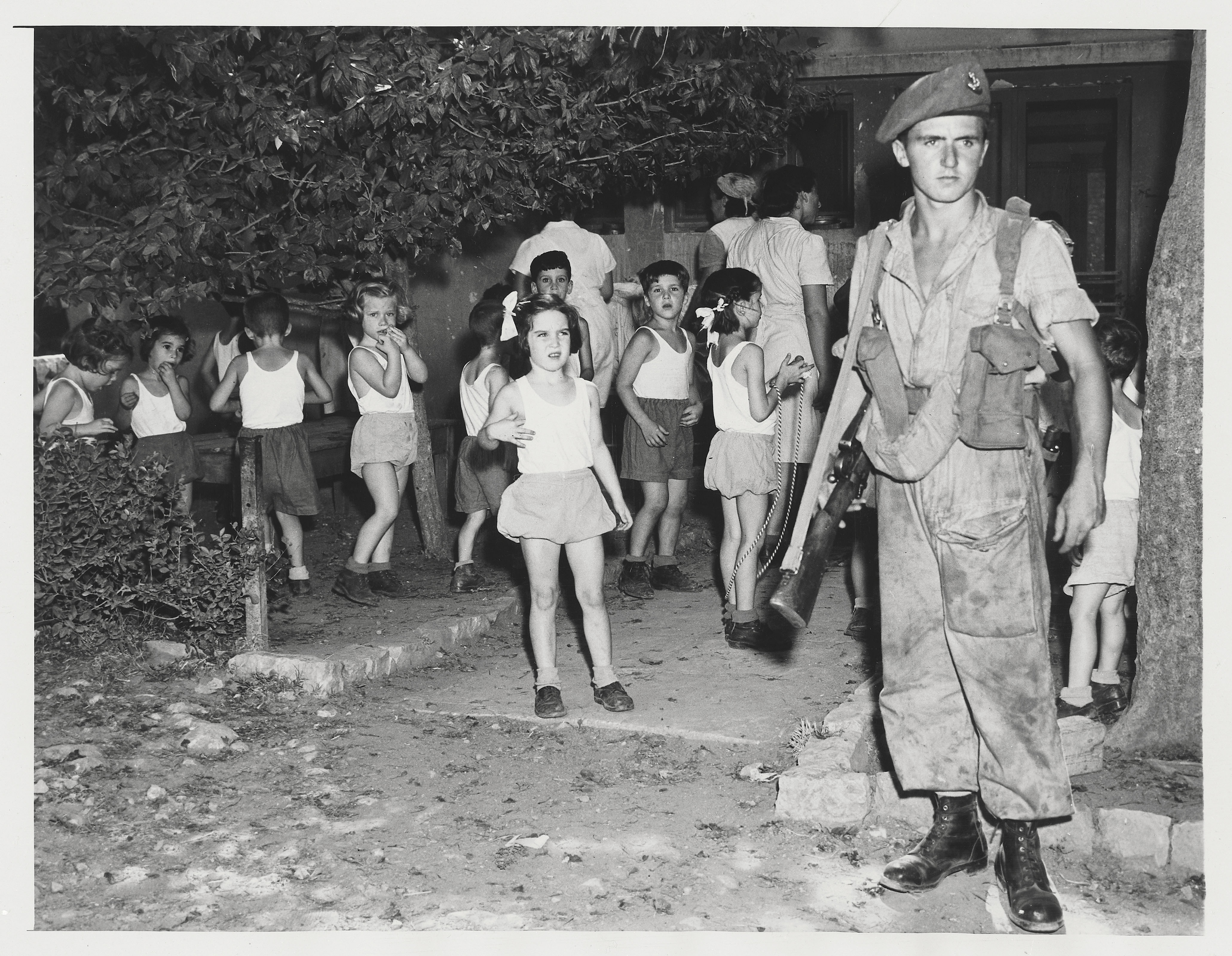 PALESTINE — THE BRITISH IN PALESTINE — Press photographs. 1945-1948 ...
