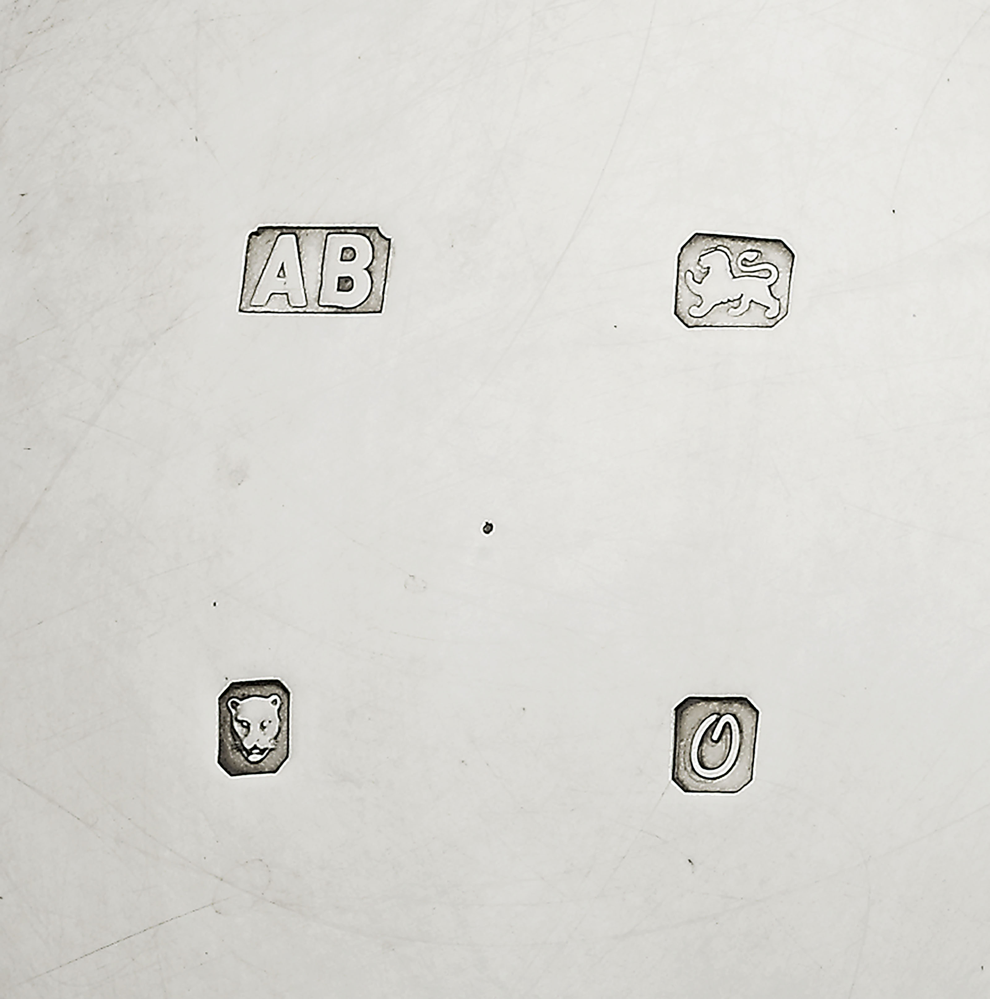 AN ELIZABETH II SILVER DISH