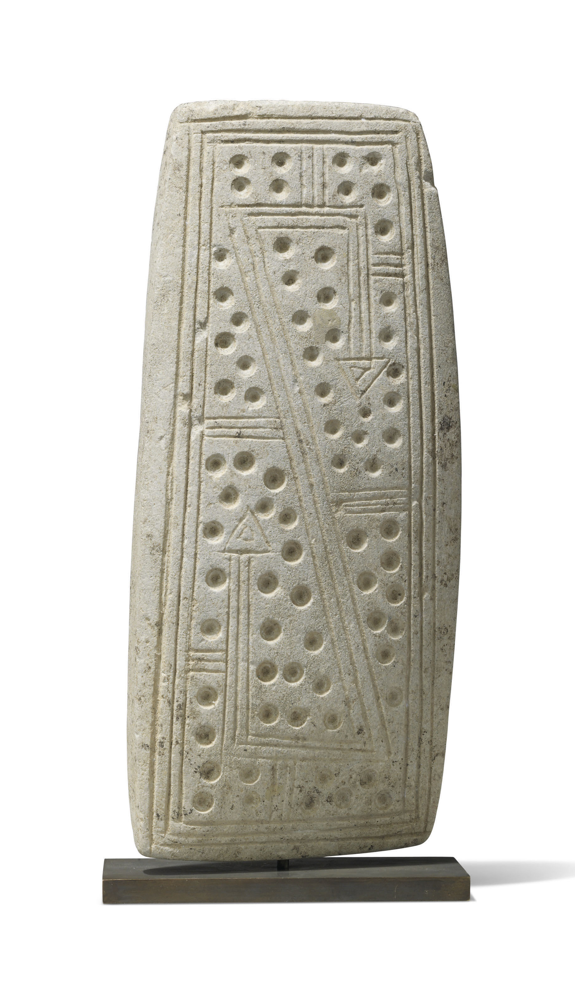 VALDIVIA STONE FIGURE, CIRCA 2300-2000 B.C. | Christie's