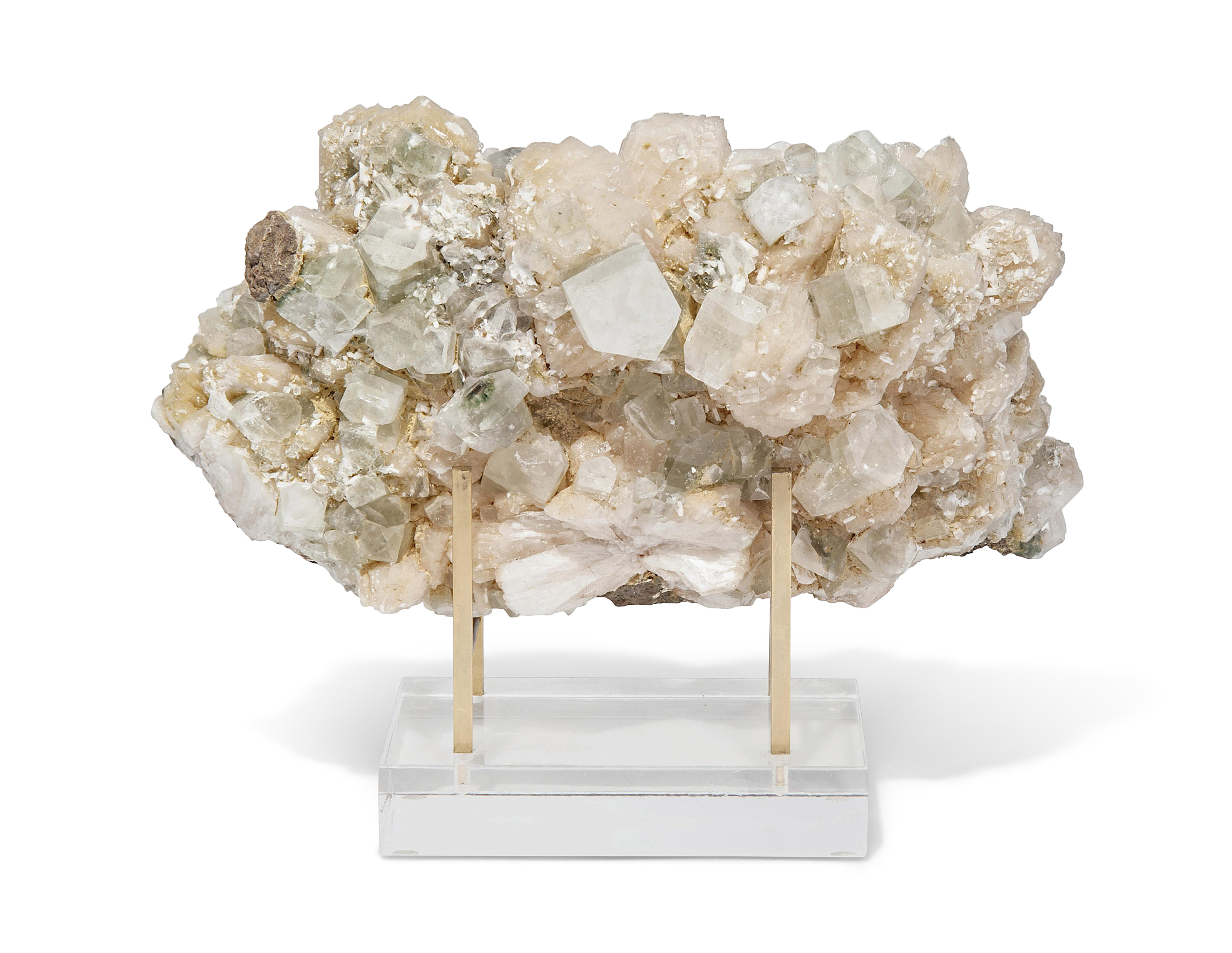 A SPECIMEN OF APOPHYLITE, INDIA | Christie’s