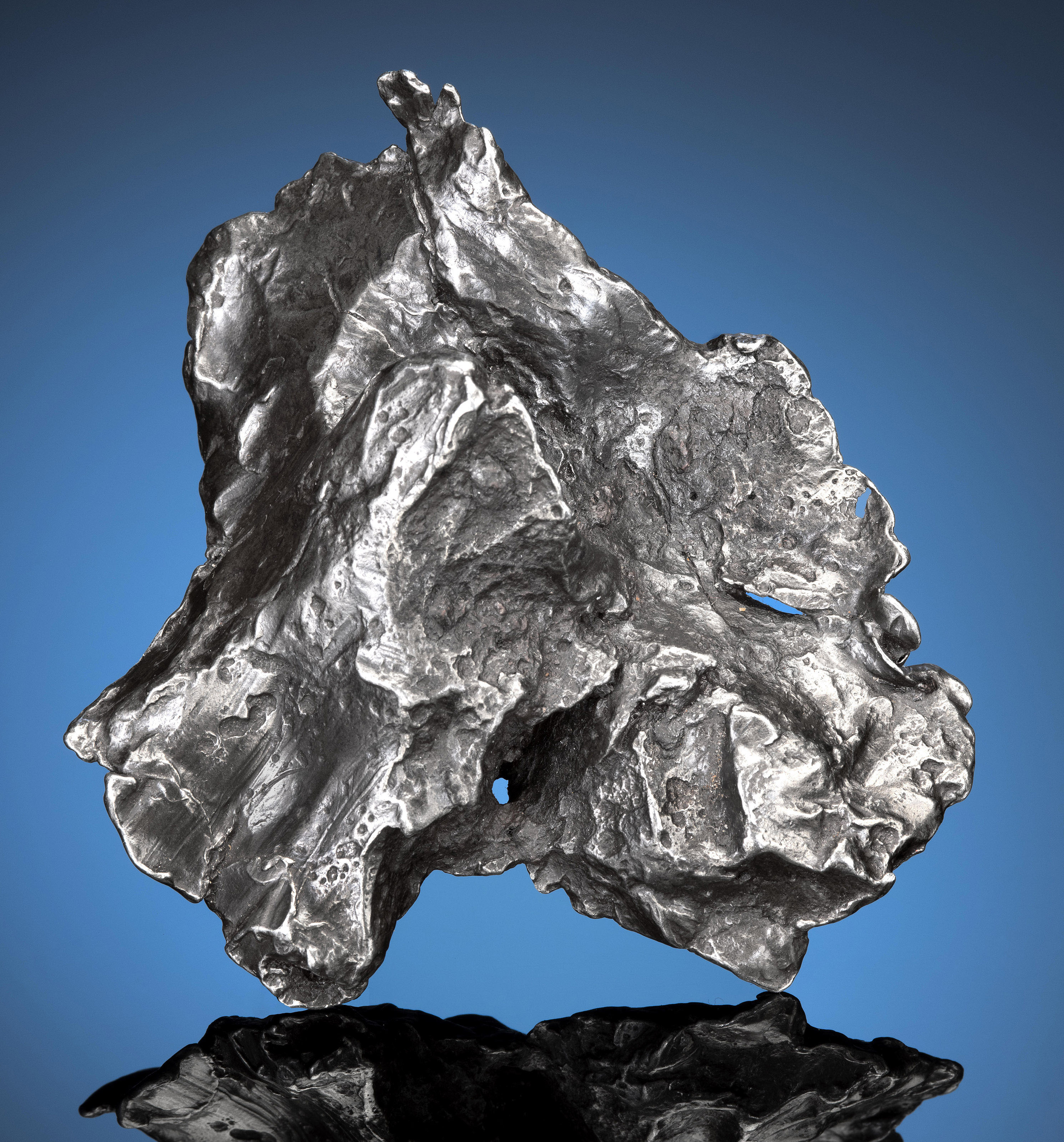 A SIKHOTE-ALIN METEORITE ORIGINATING FROM THE HISTORIC SIBERIAN ...