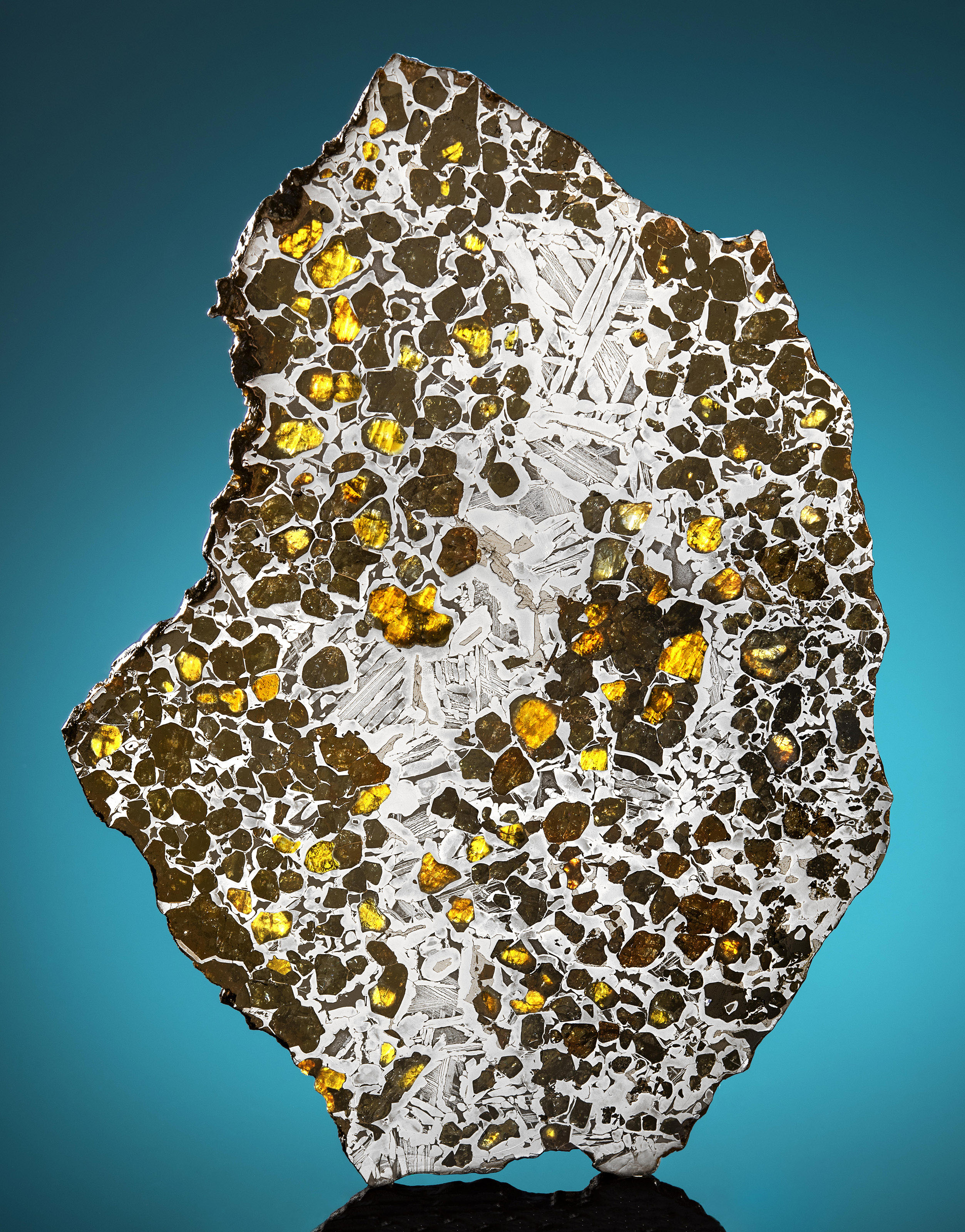 A COMPLETE SLICE OF A SEYMCHAN METEORITE — EXTRATERRESTRIAL GEMSTONES ...