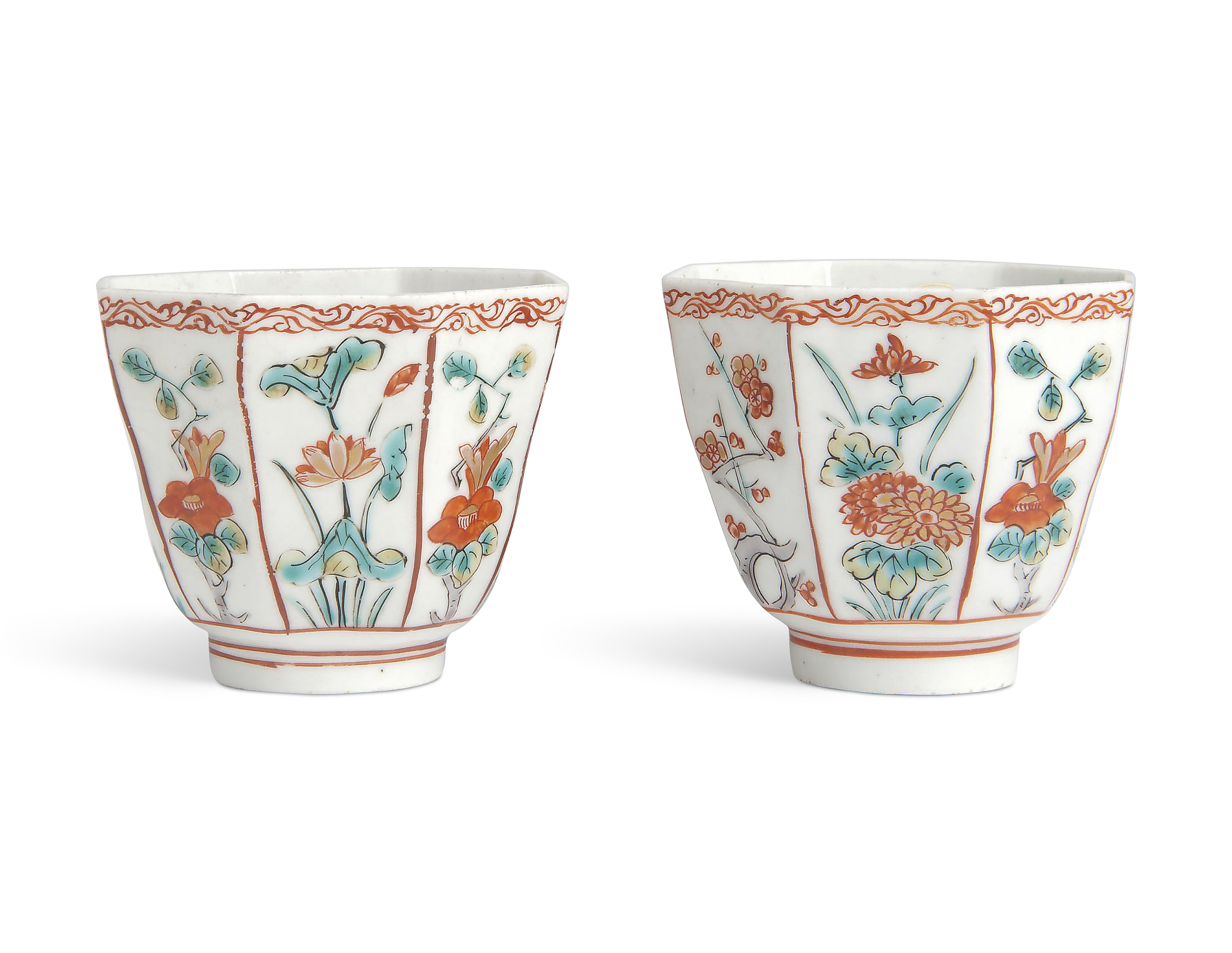 A PAIR OF JAPANESE ARITA OCTAGONAL CUPS, EDO PERIOD (LATE 17TH-EARLY ...