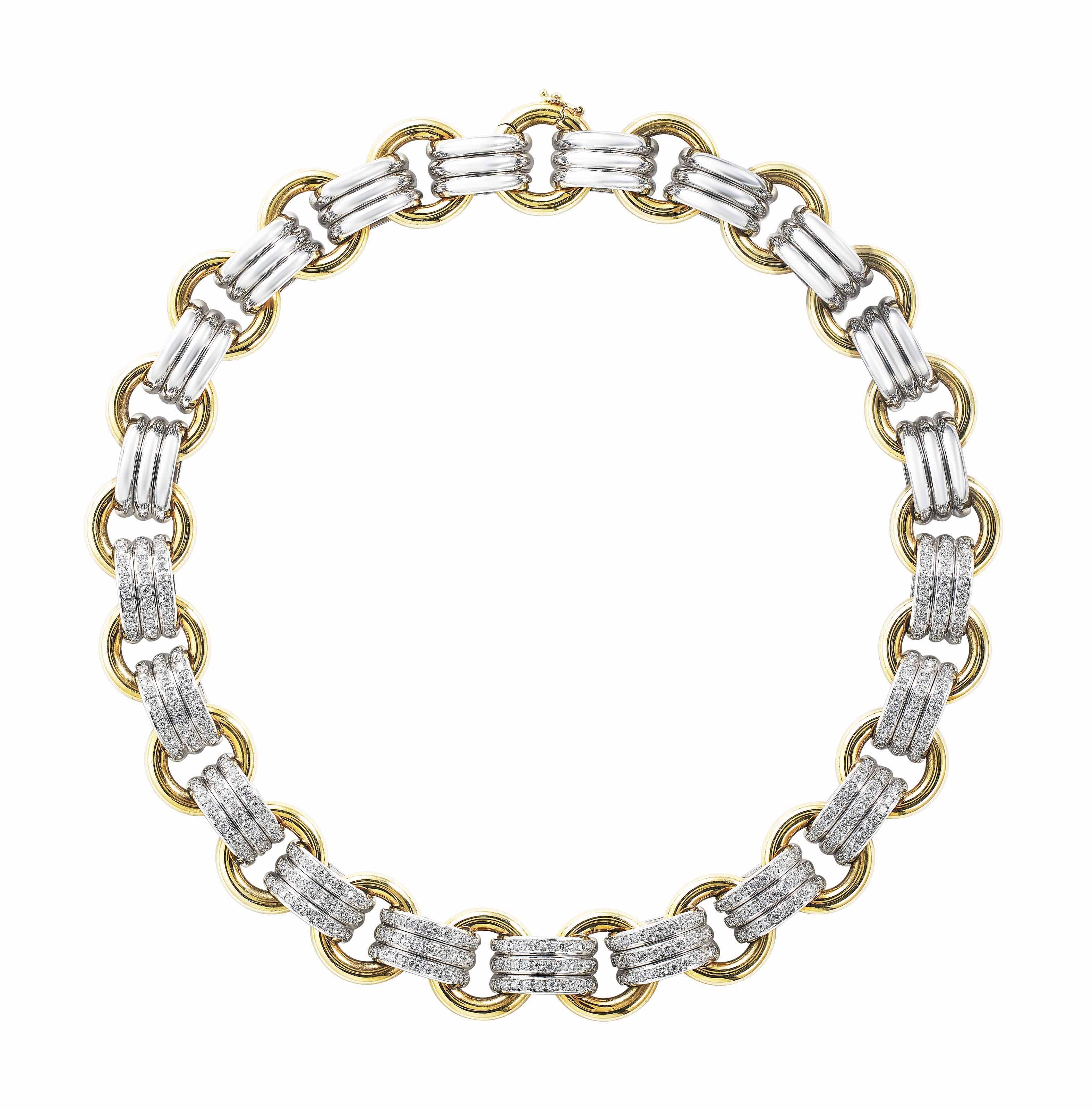 COLOURED DIAMOND AND DIAMOND RING | Christie's