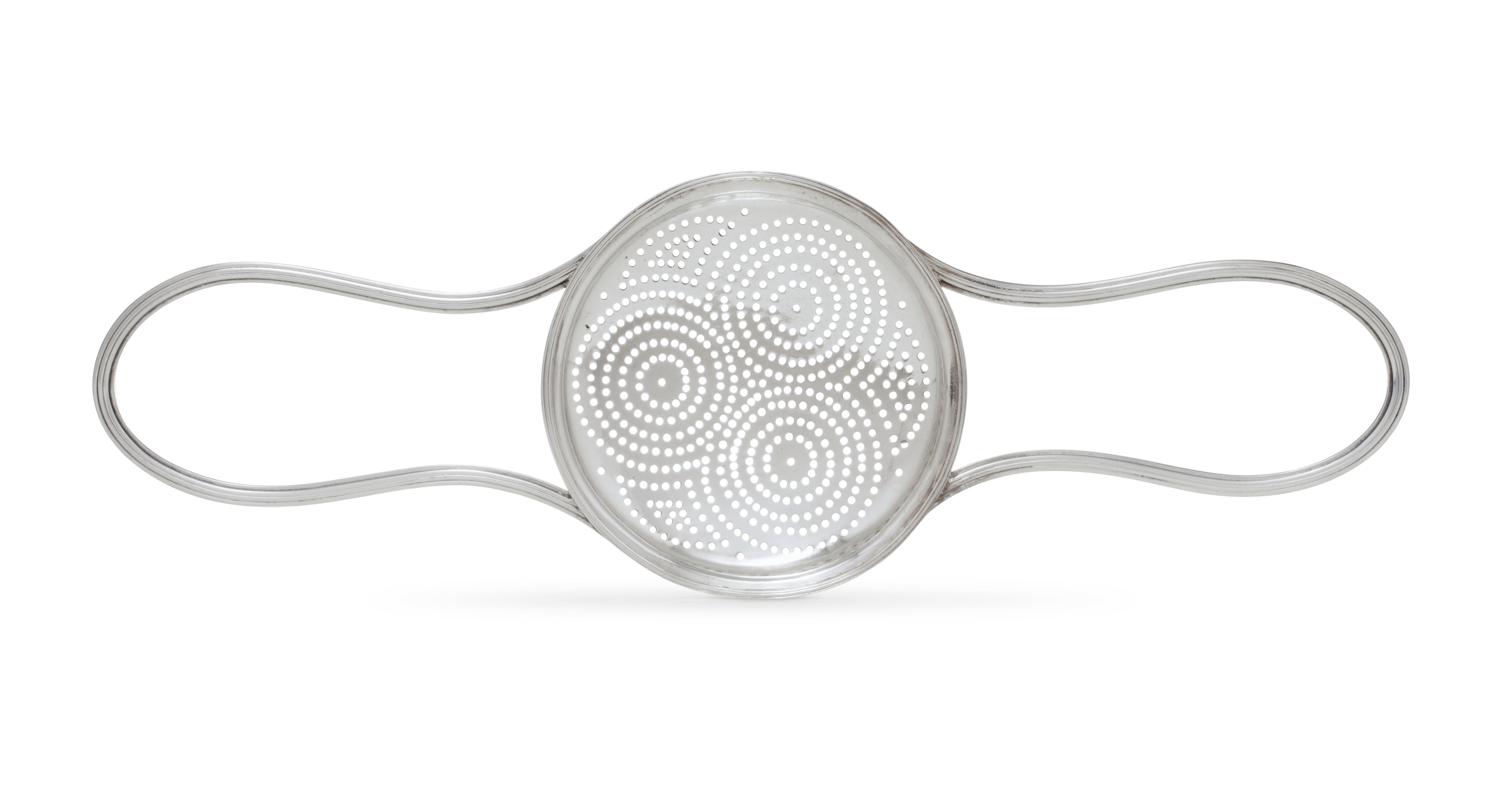 A GEORGE III LARGE SILVER PUNCH STRAINER, MARKED LONDON, 1788, MAKER'S ...