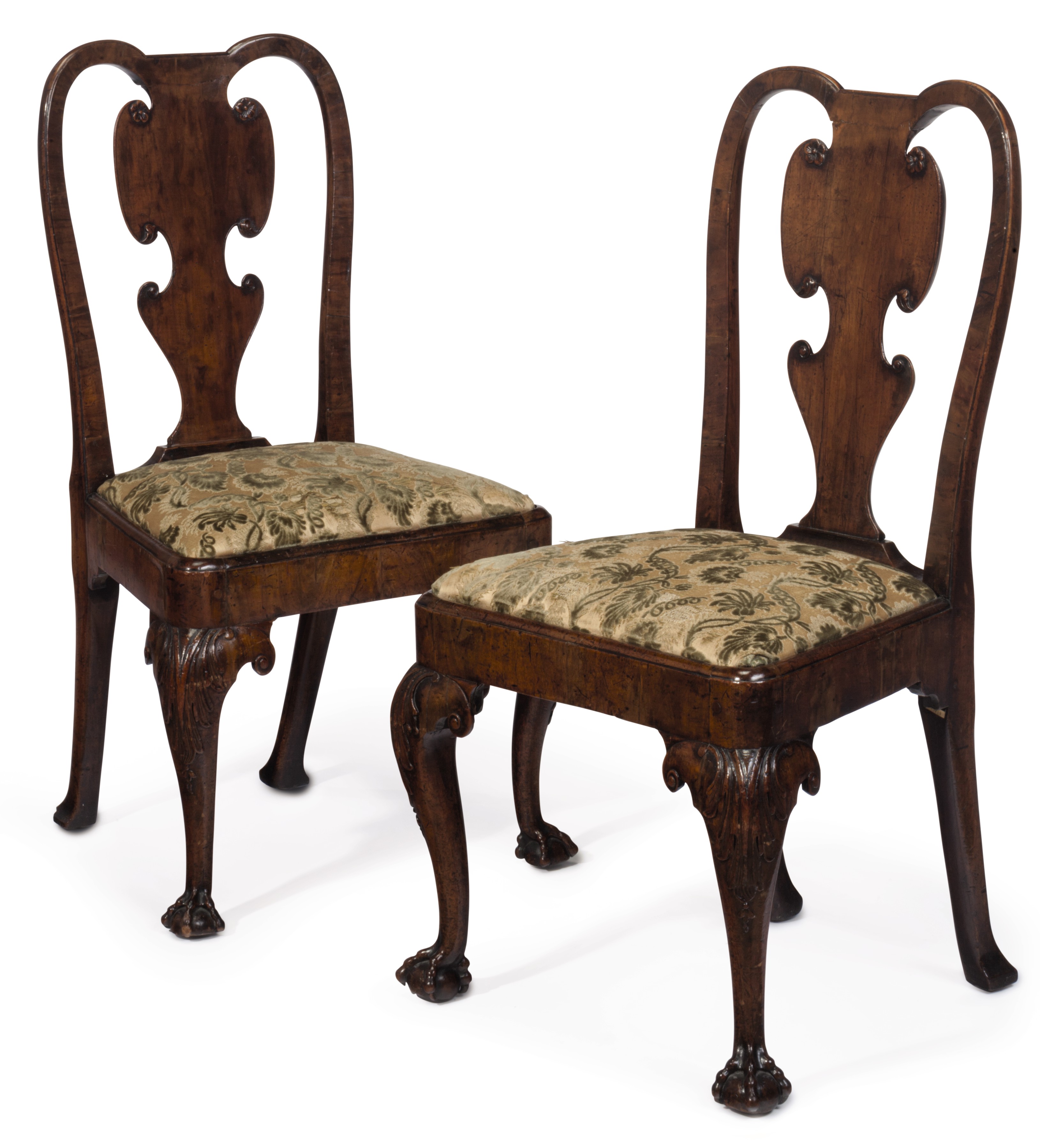 A PAIR OF GEORGE II WALNUT SIDE CHAIRS, CIRCA 1740 | Christie’s