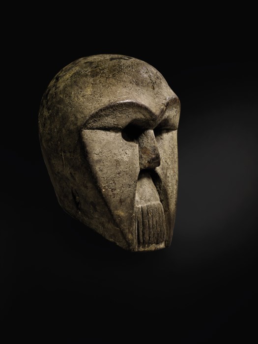 A BASSA HEADCREST, Yabassi village, rainforest region of Cameroon ...