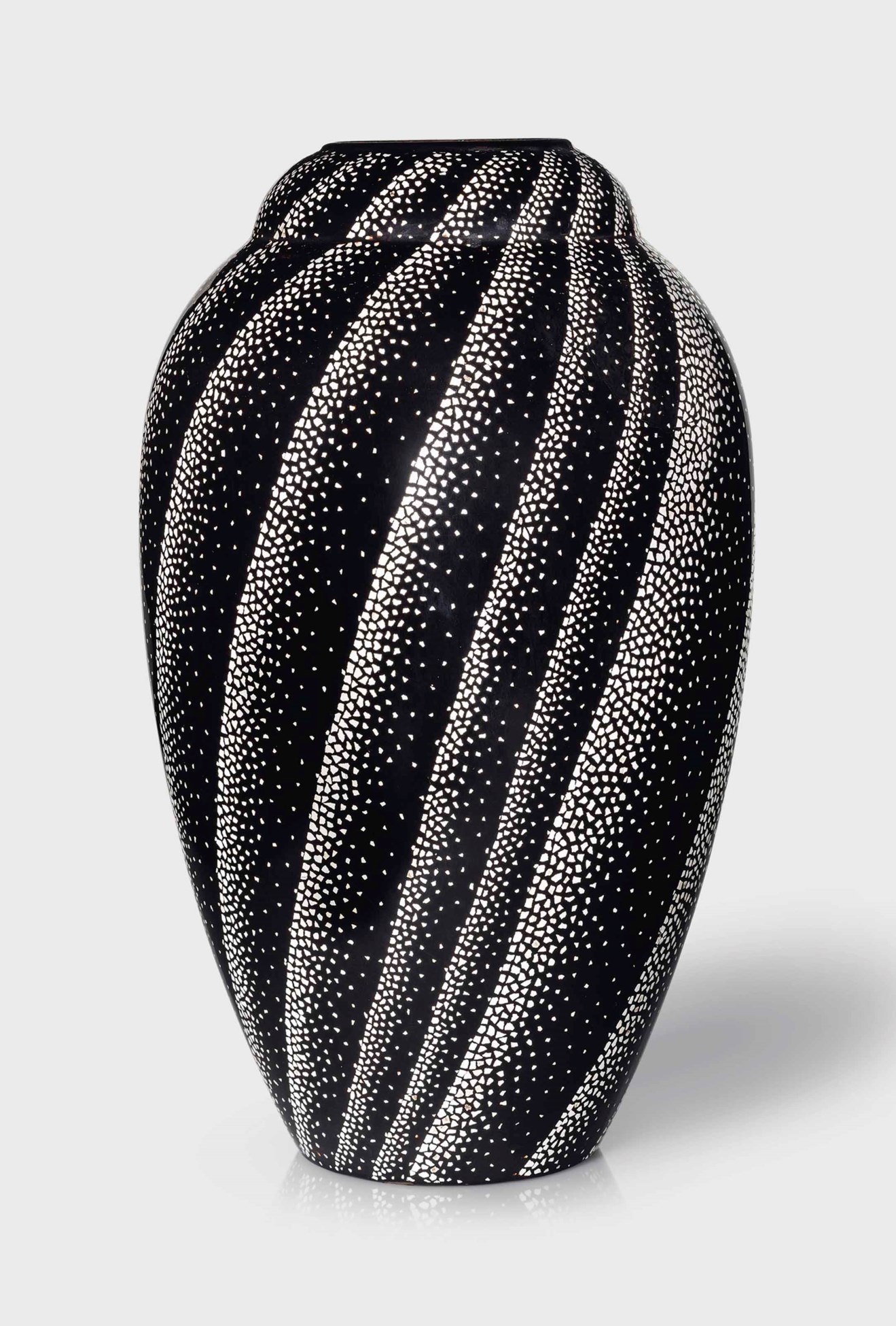 JEAN DUNAND (1877-1942), A VASE, CIRCA 1925 | Christie's
