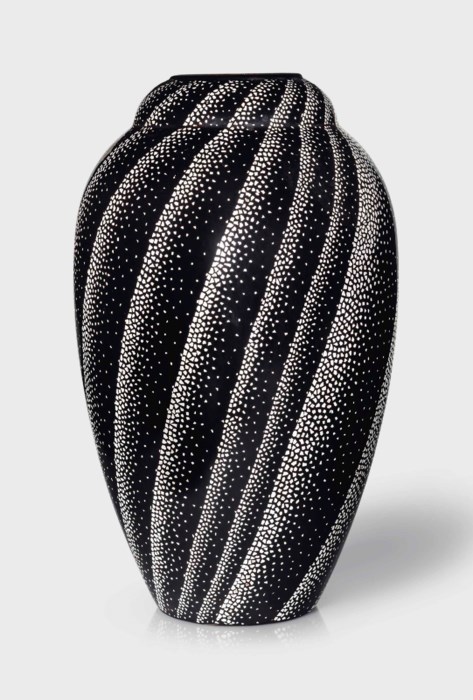 JEAN DUNAND (1877-1942), A VASE, CIRCA 1925 | Christie's