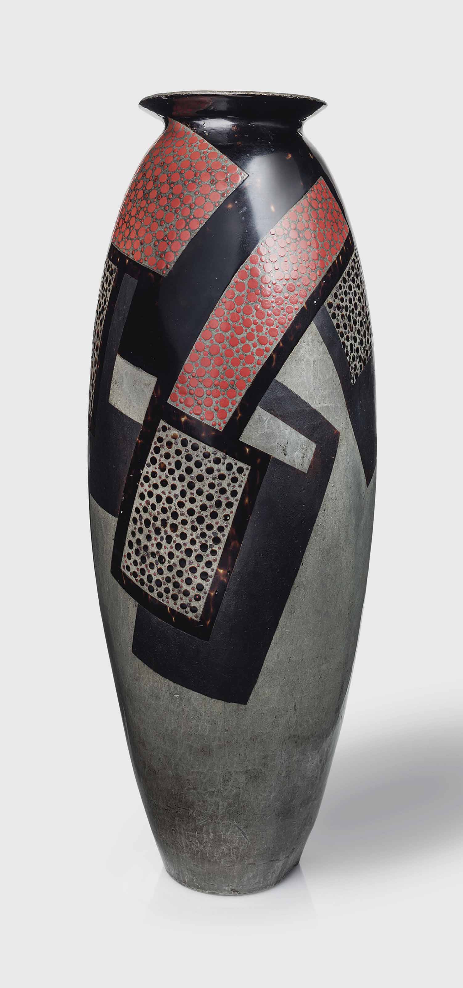 JEAN DUNAND (1877-1942), A VASE, CIRCA 1925 | Christie's