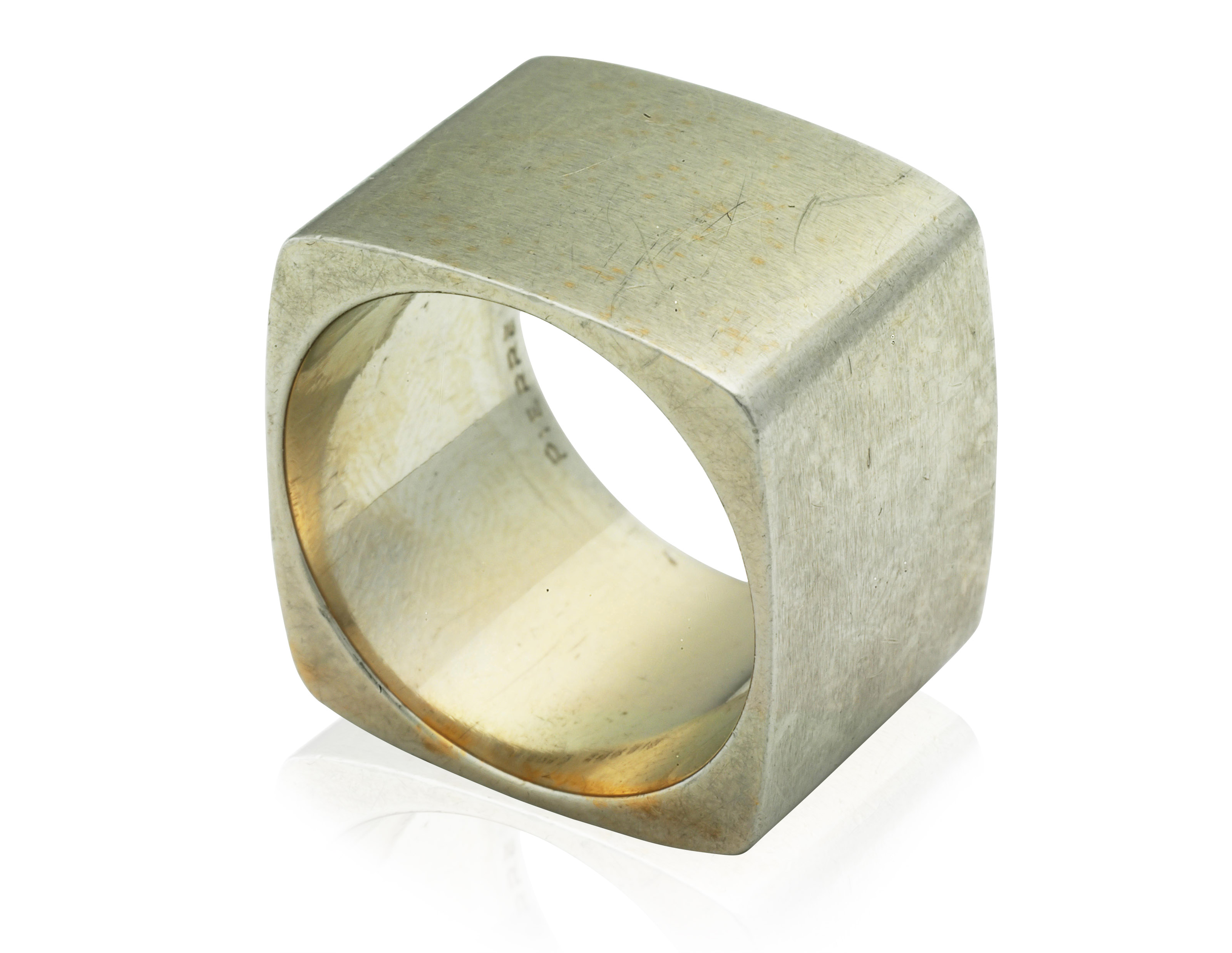 PIERRE CARDIN GOLD RING, | Christie’s