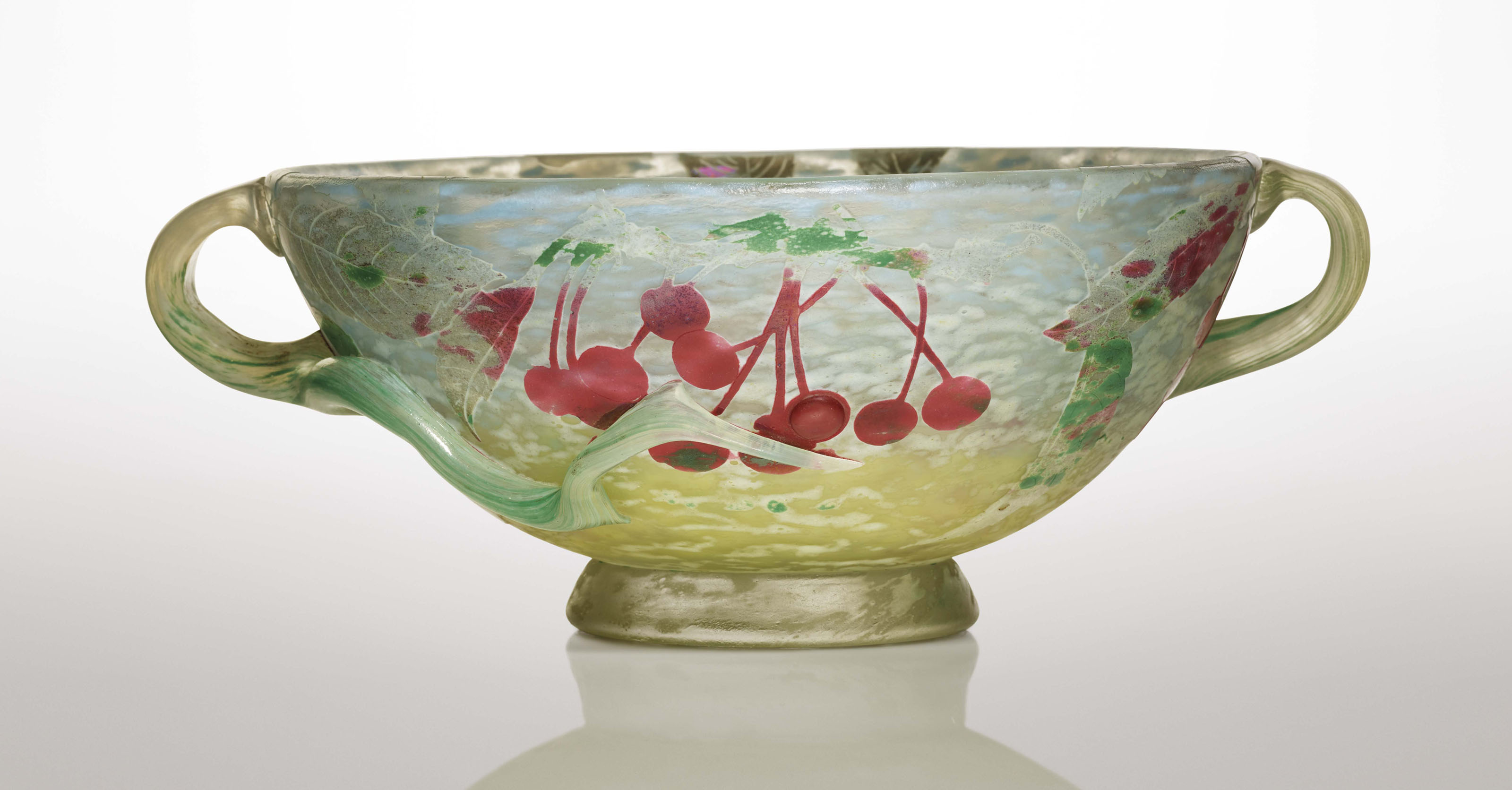 DAUM, A 'Roses' Bowl, circa 1910 | Christie's