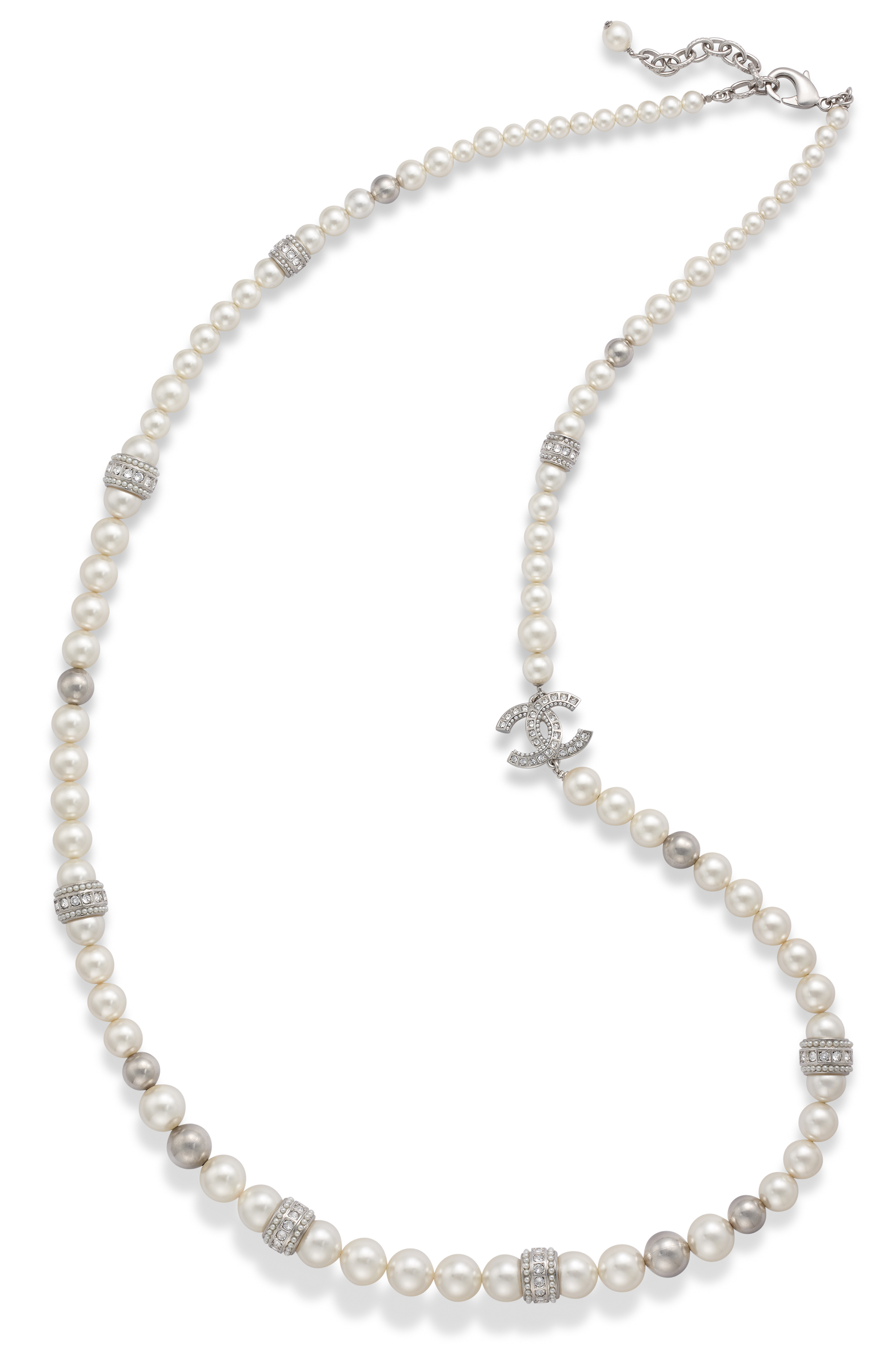 A FAUX PEARL & CRYSTAL NECKLACE, CHANEL, 2017 | Christie’s