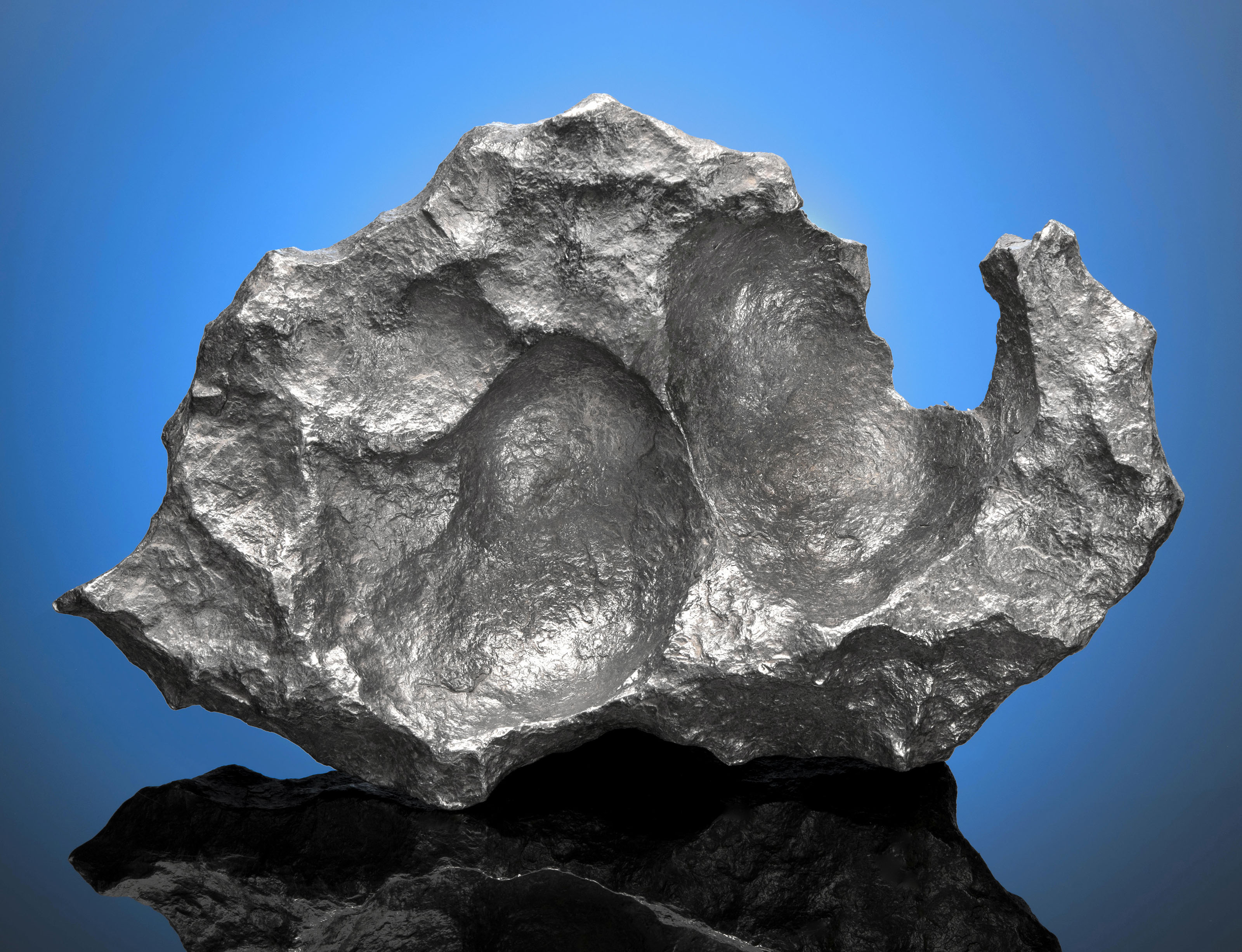 AESTHEIC GIBEON METEORITE WITH TWO SCOOPS — NATURAL SCULPTURE FROM ...