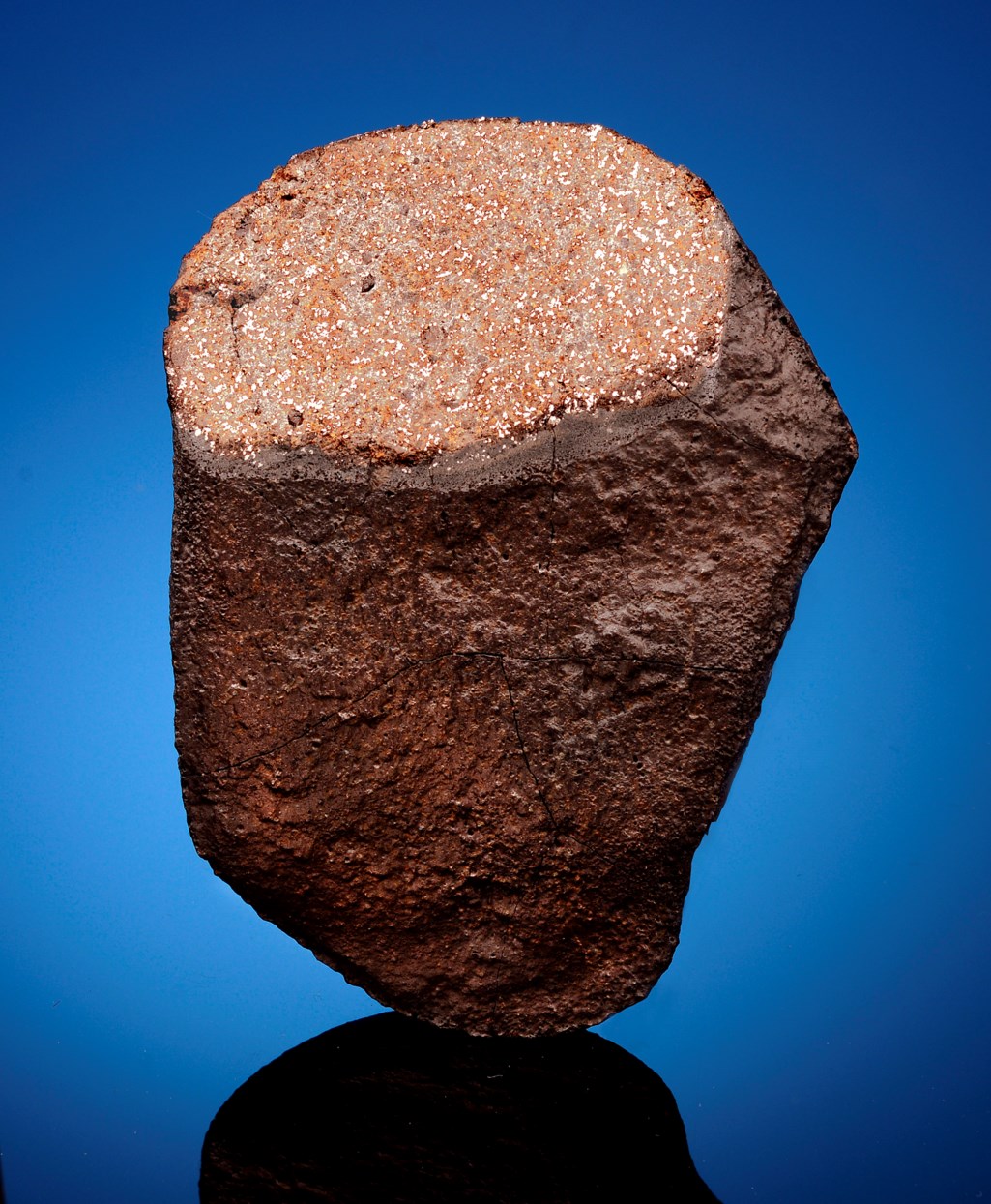 PERFECTLY ORIENTED METEORITE NWA 11480, H6 Sahara Desert, North West ...