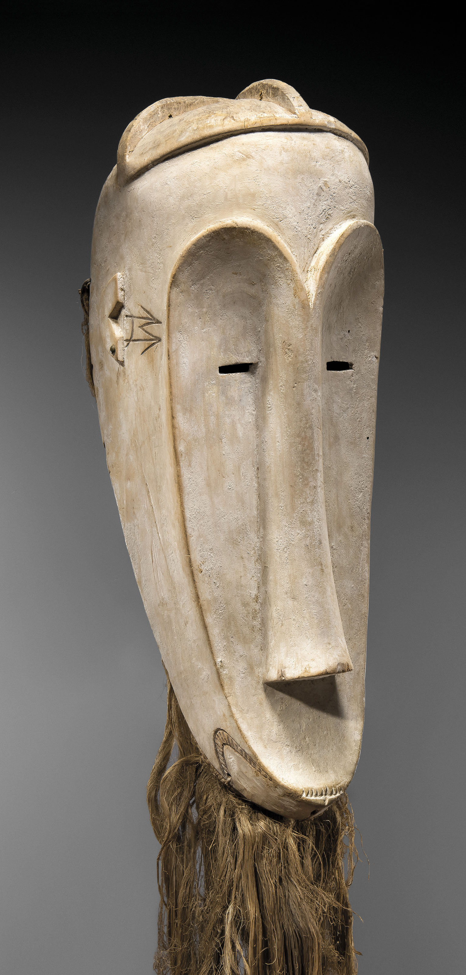 MASQUE FANG, NGIL A FANG MASK , GABON | Christie's