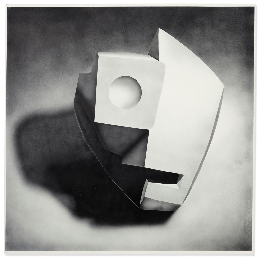 Avery Singer (B. 1987), Cycladic Mask | Christie's