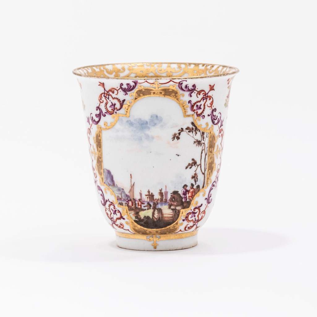 A MEISSEN PORCELAIN BEAKER AND SAUCER, CIRCA 1728, BLUE CROSSED SWORDS ...