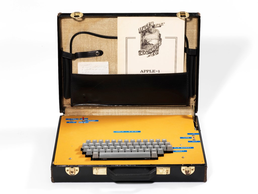The first Apple computer, Steven Jobs & Stephen Wozniak. 1976 | Christie’s