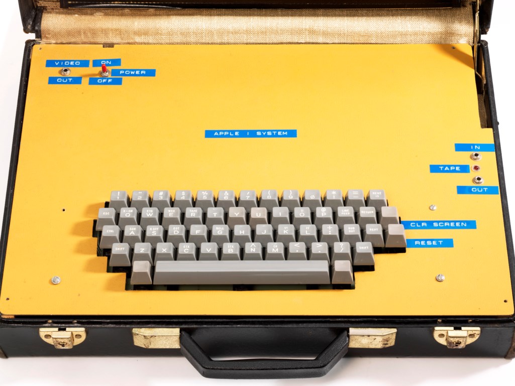 The first Apple computer, Steven Jobs & Stephen Wozniak. 1976 | Christie’s