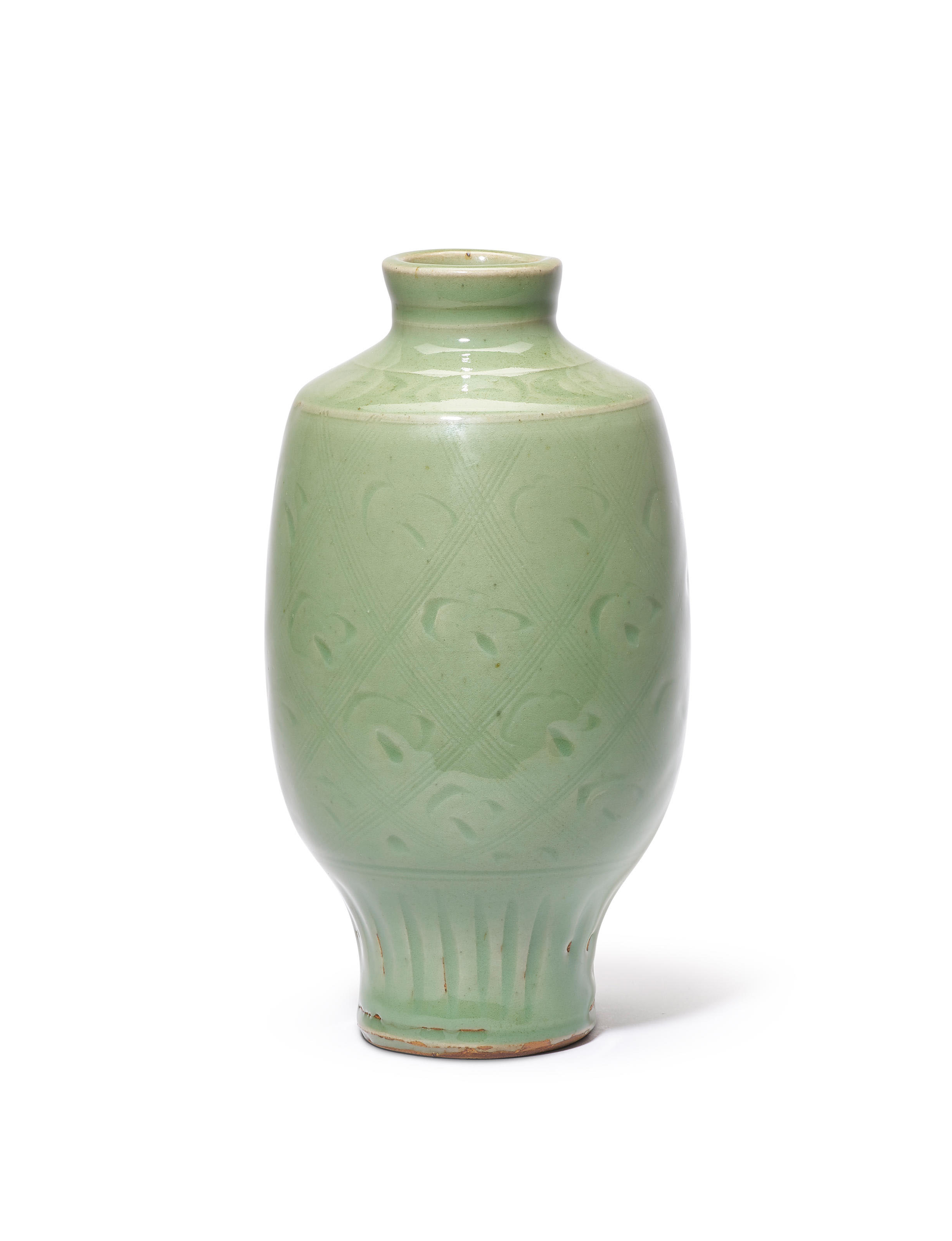 AN INCISED LONGQUAN CELADON 'TRELLIS' VASE, | Christie’s