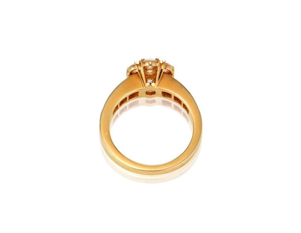 VAN CLEEF & ARPELS "FLEURETTE" DIAMOND RING, | Christie’s