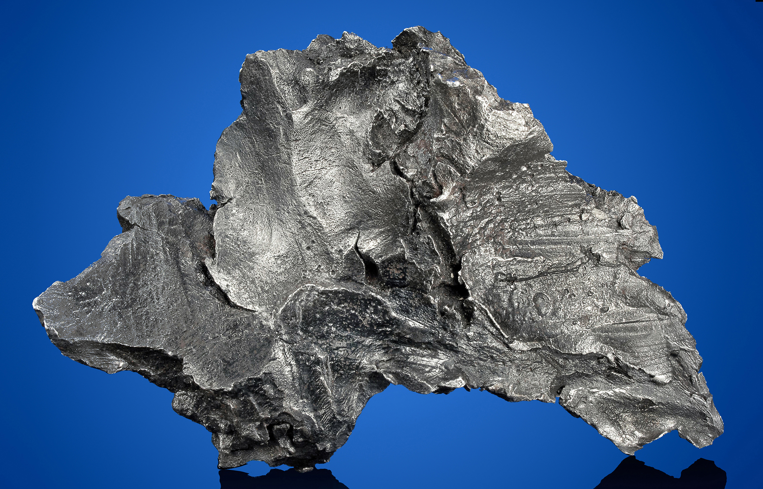 SIKHOTE ALIN METEORITE — AESTHETIC EXAMPLE FROM HISTORIC METEORITE ...