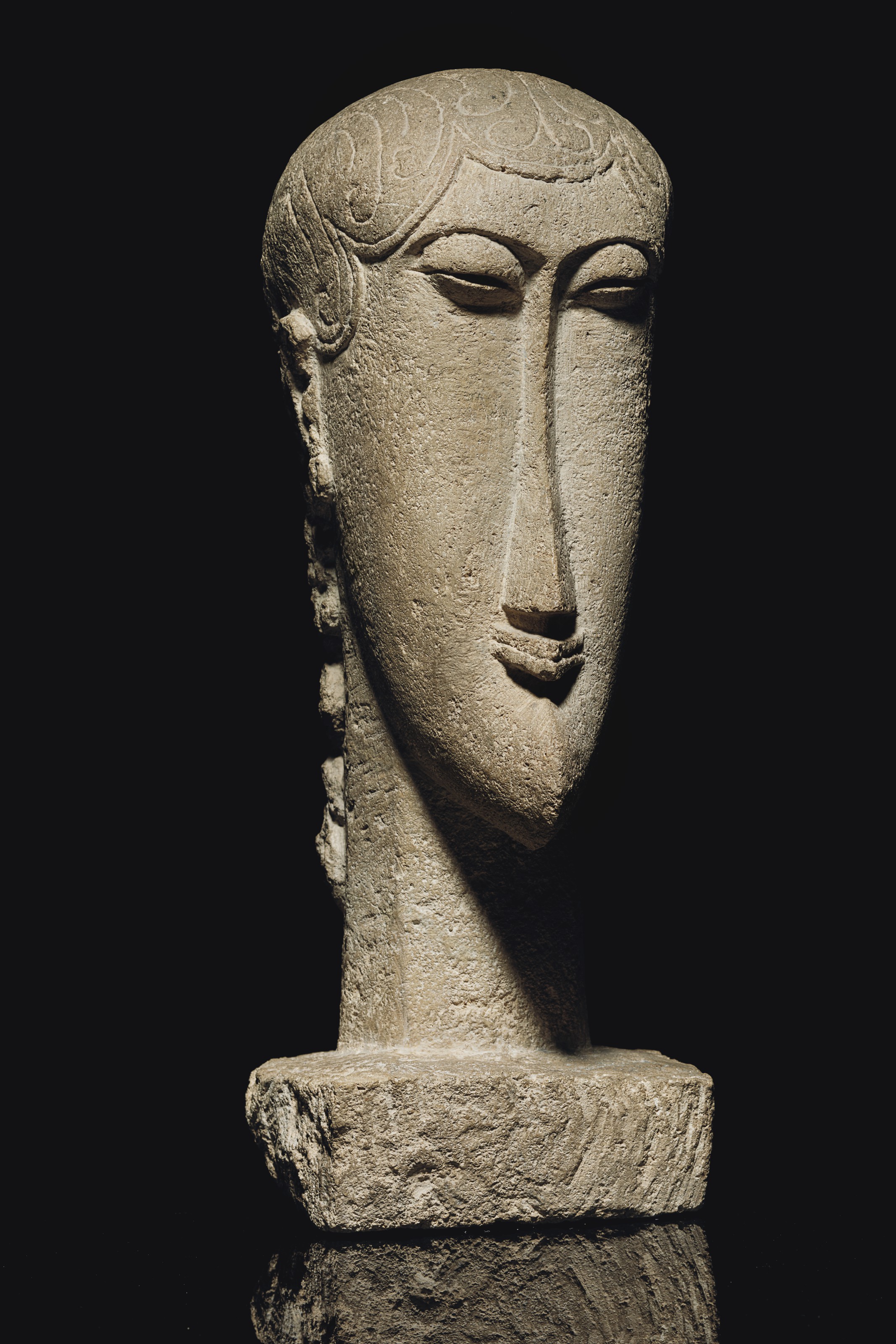 Amedeo Modigliani (1884-1920) , Tête | Christie's