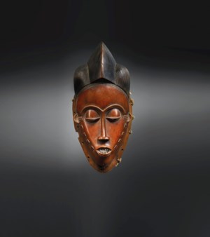 A GURO MASK REPRESENTING GU, IVORY COAST | Christie's