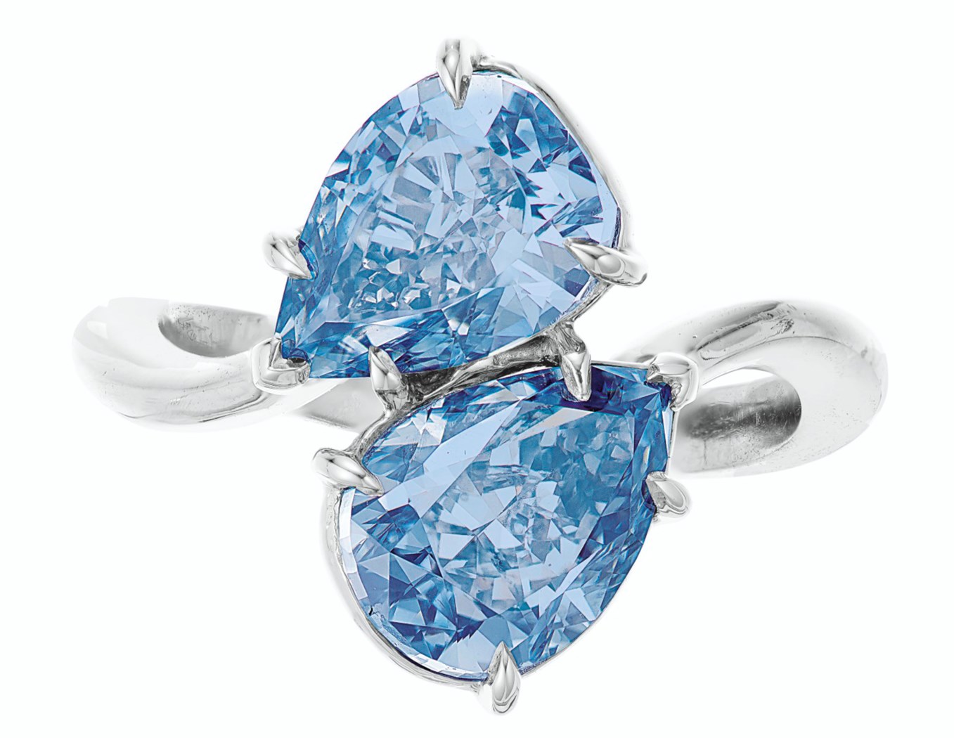 AN EXCEPTIONAL TWIN-STONE COLORED DIAMOND RING | Christie's