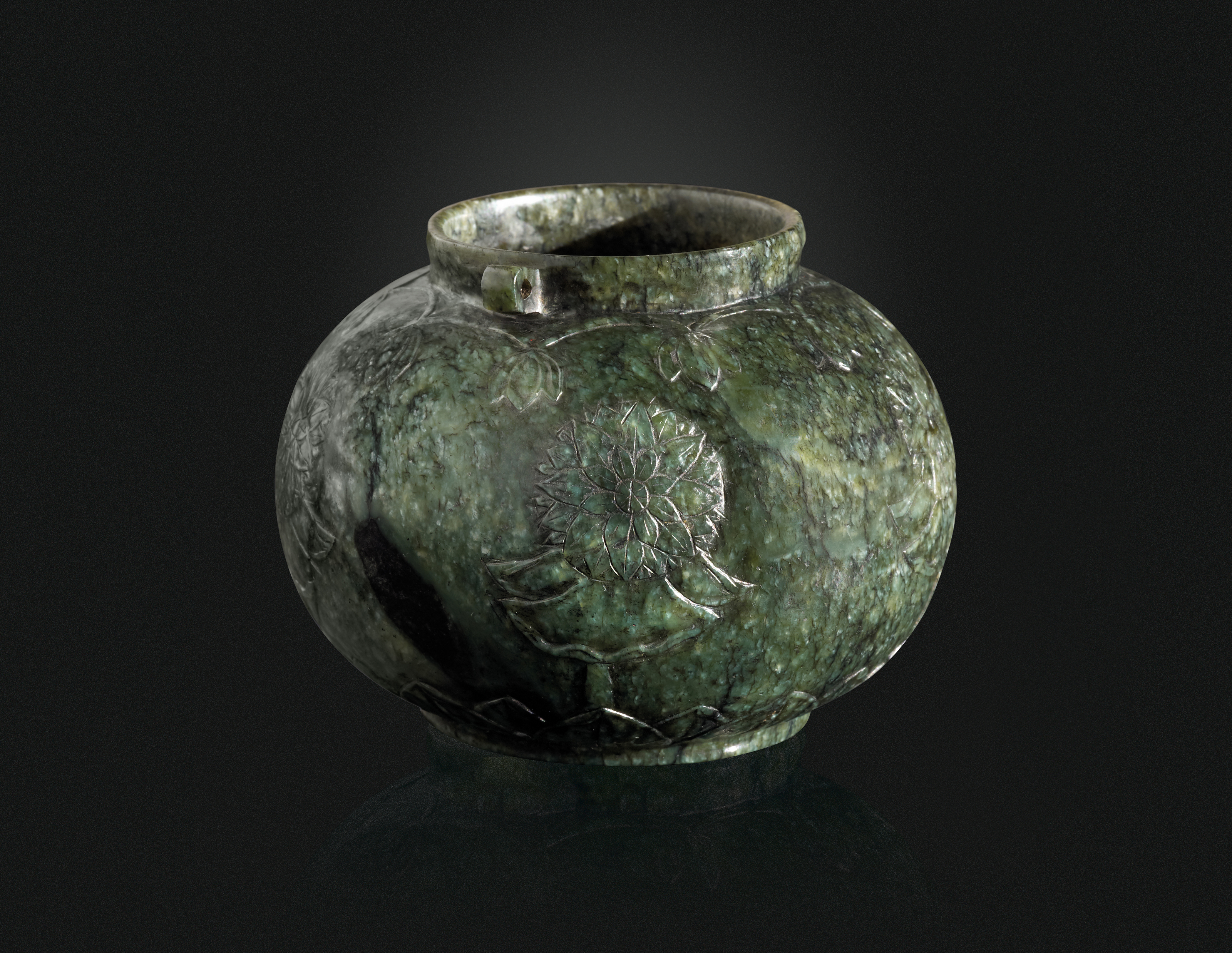 A GOLD-INLAID AND GEM SET JADE FLYWHISK, NORTH INDIA, 1675-1725 ...