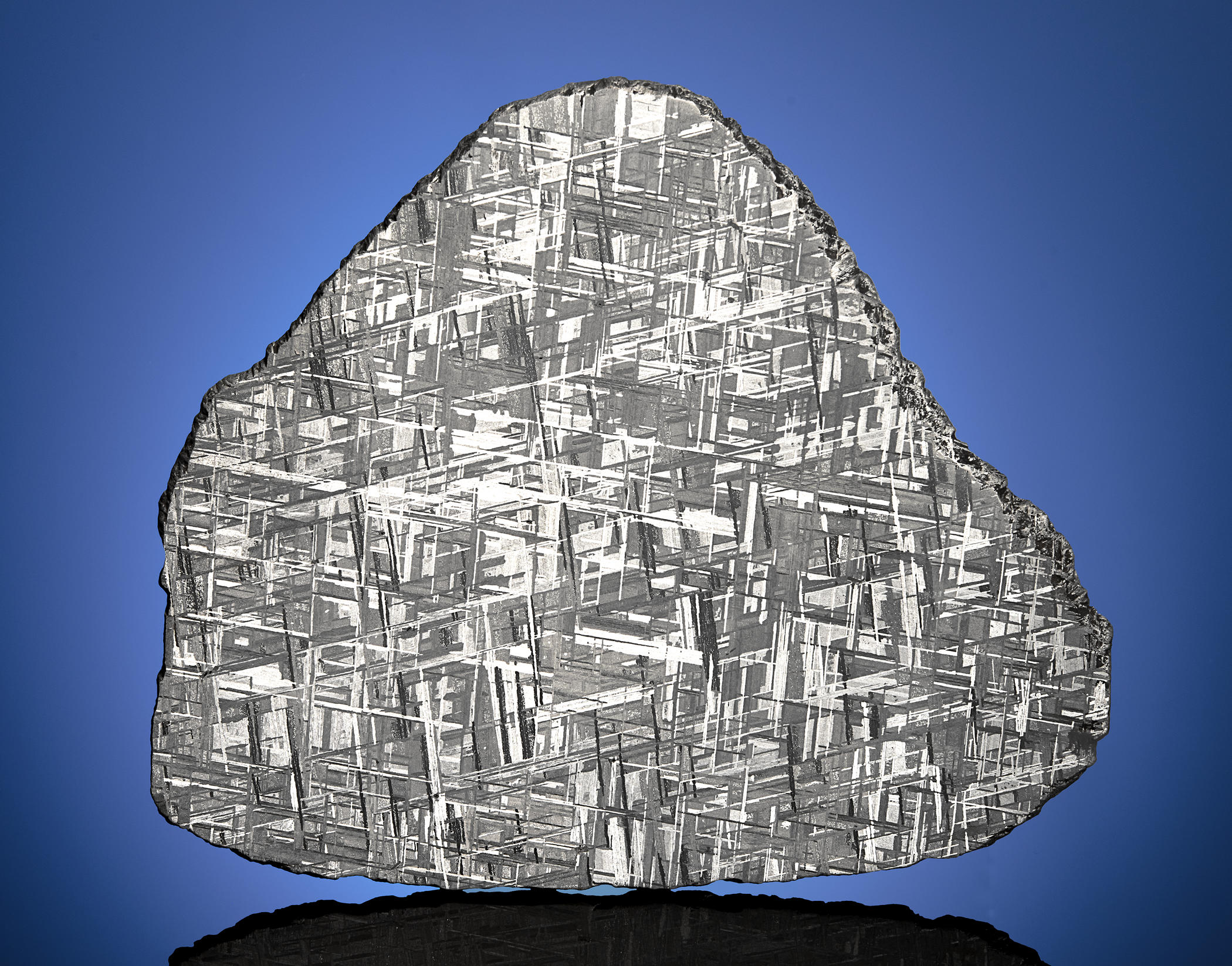 A MUONIONALUSTA METEORITE SLICE — SHIMMERING CRYSTALLINE STRUCTURE ...