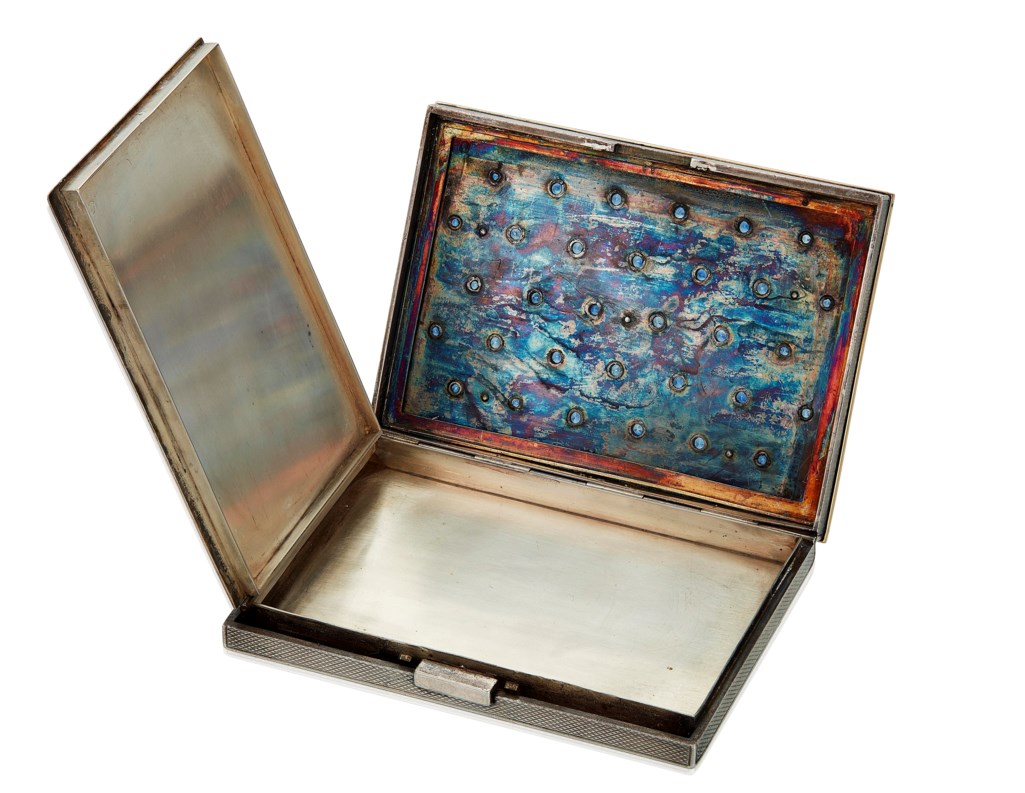 VAN CLEEF & ARPELS SAPPHIRE, SILVER AND GOLD BOX, | Christie’s