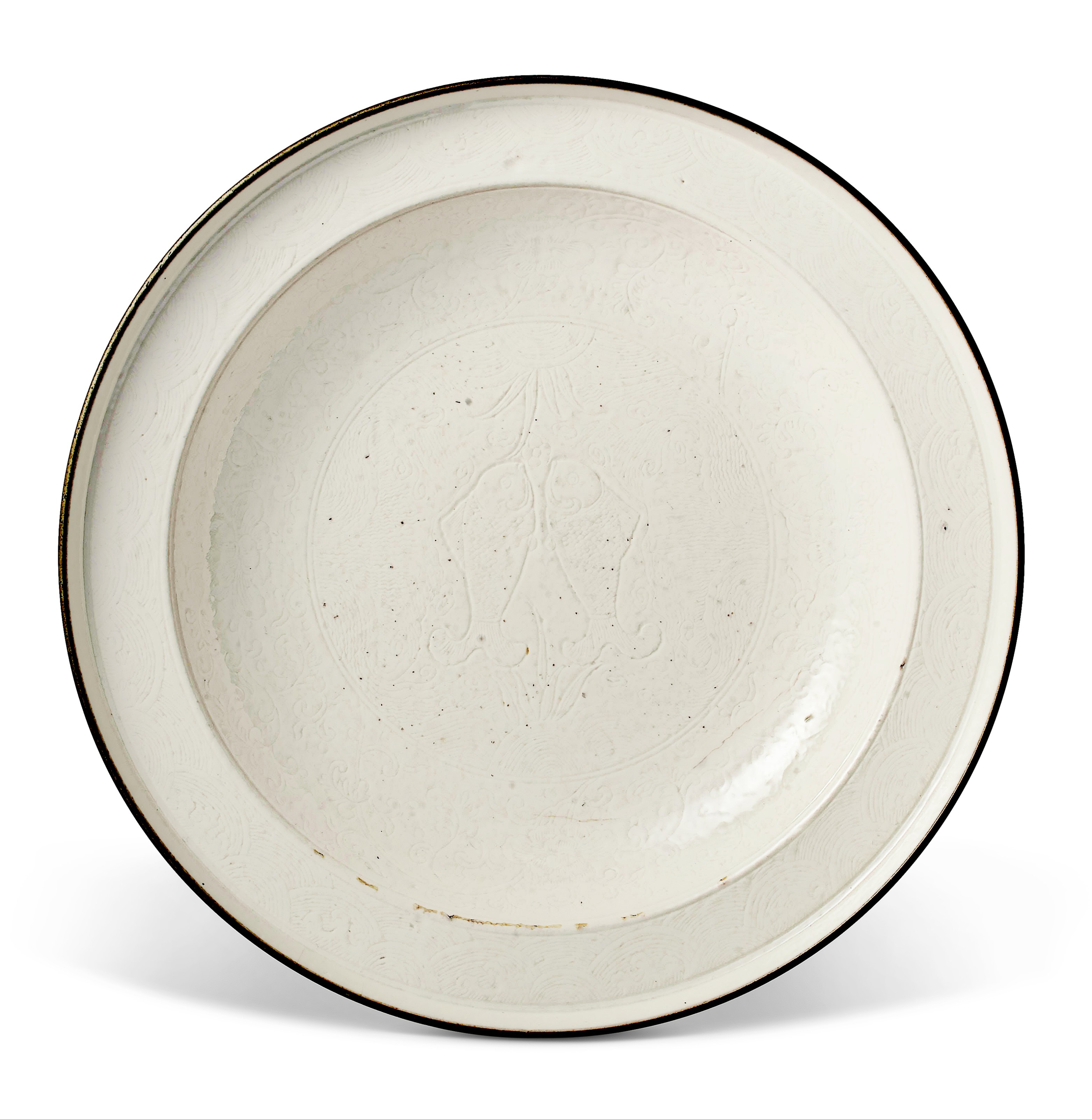 A WHITE-GLAZED 'TWIN-FISH' DISH, 18TH CENTURY | Christie’s