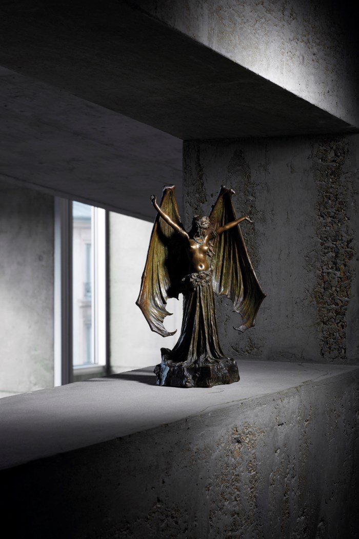 AGATHON LÉONARD (1841-1923), 'LE VAMPIRE' OU 'LA CHAUVE-SOURIS', LE ...