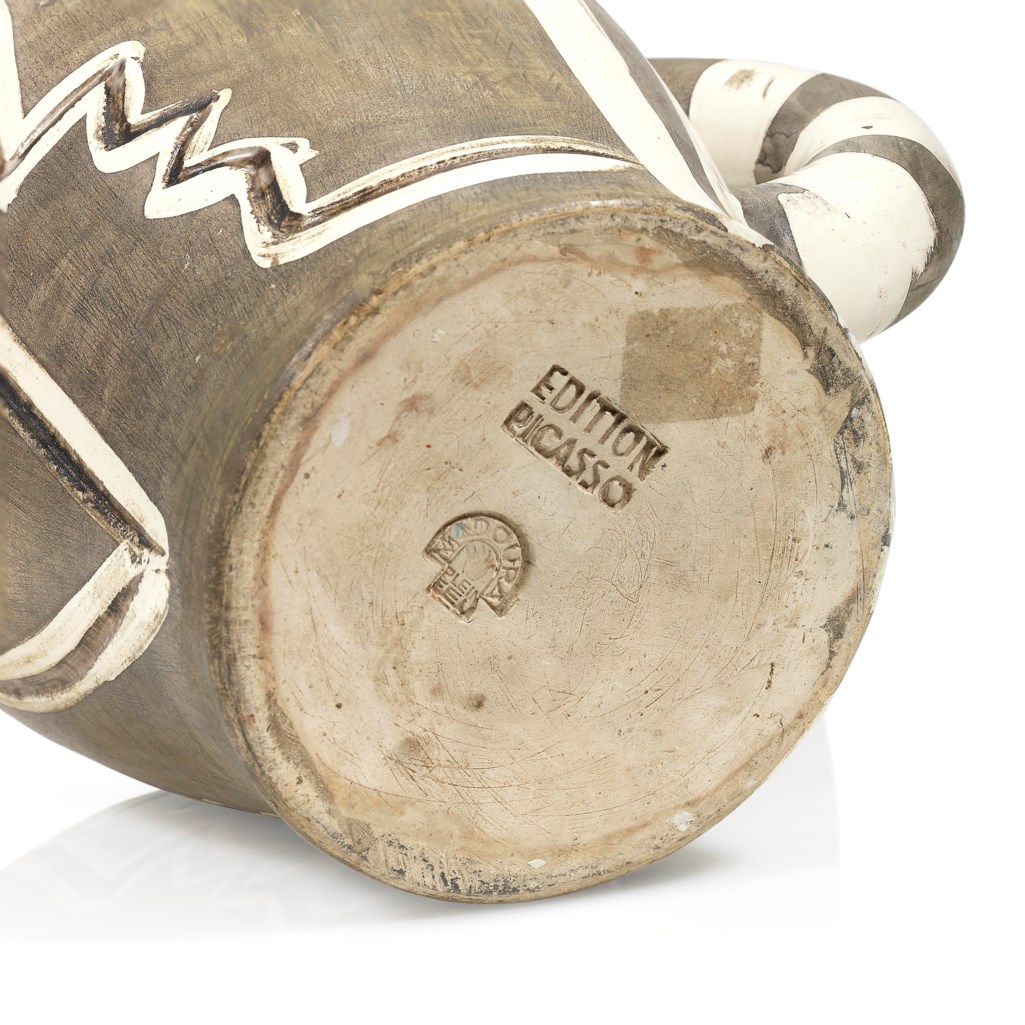 PABLO PICASSO (1881-1973), Pichet gravé gris (A.R. 246) | Christie’s