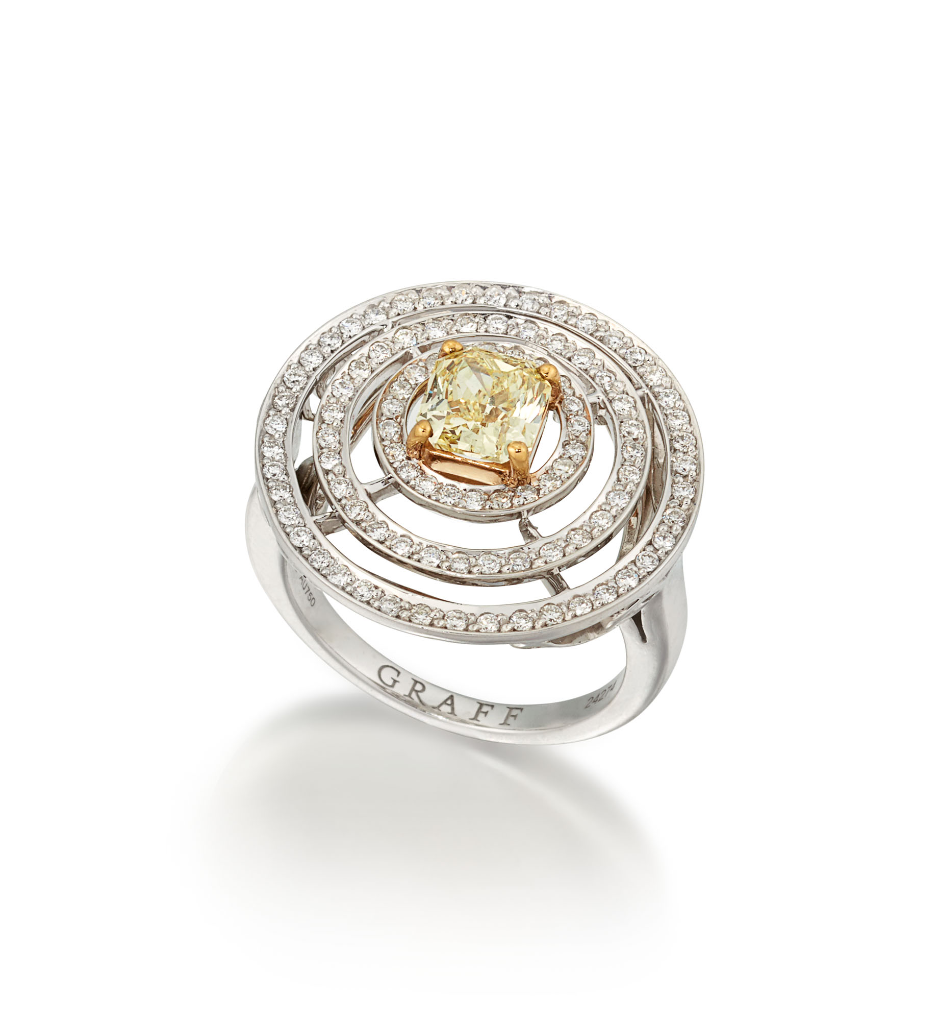 NO RESERVE - GOLD, COLOURED DIAMOND AND DIAMOND RING, GRAFF, | Christie’s