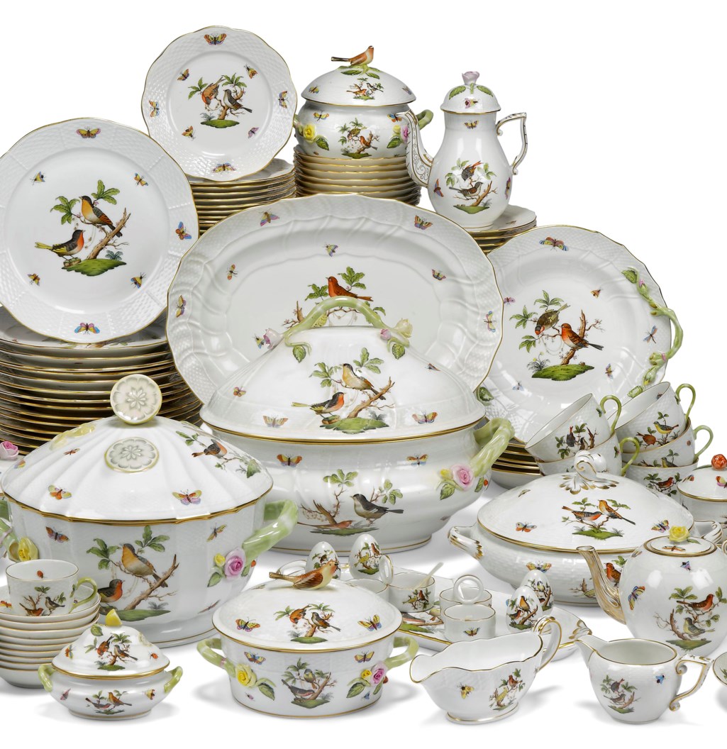 A HEREND PORCELAIN 'ROTHSCHILD BIRDS' PATTERN PART TABLE-SERVICE, 20TH ...