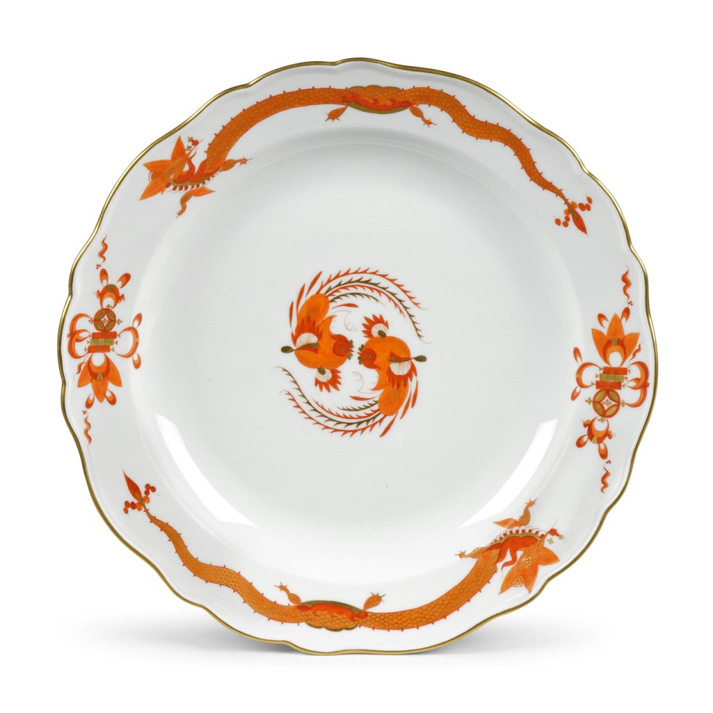 A COMPOSITE MEISSEN PORCELAIN 'RED DRAGON' PATTERN PART TABLE-SERVICE ...