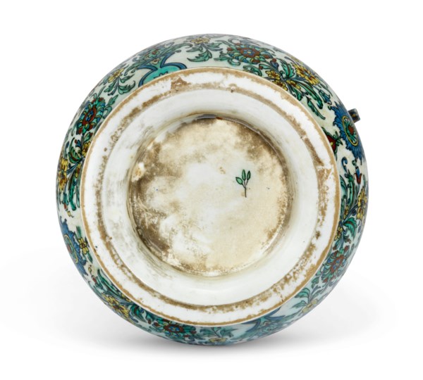 AN IZNIK STYLE EWER FOR THE TURKISH MARKET, SAMSON FACTORY, FRANCE ...