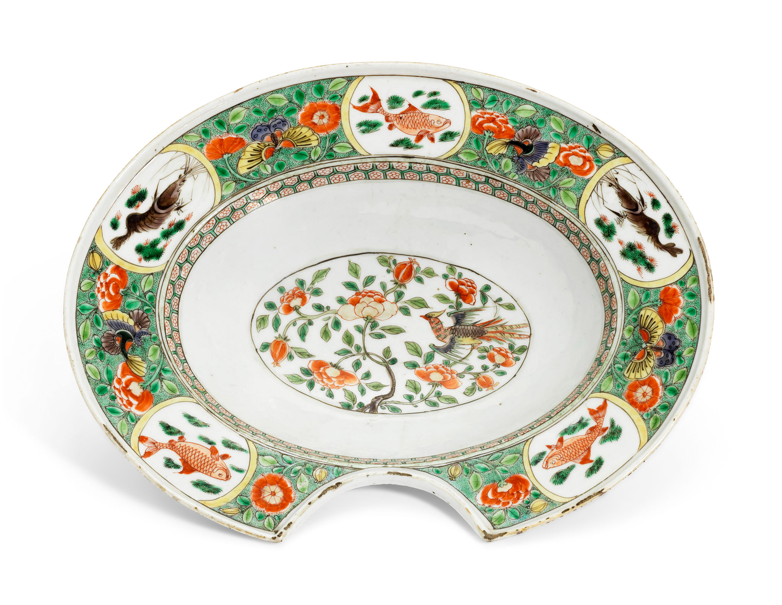 A FAMILLE VERTE BARBER'S BASIN, KANGXI PERIOD (1662-1772) | Christie’s