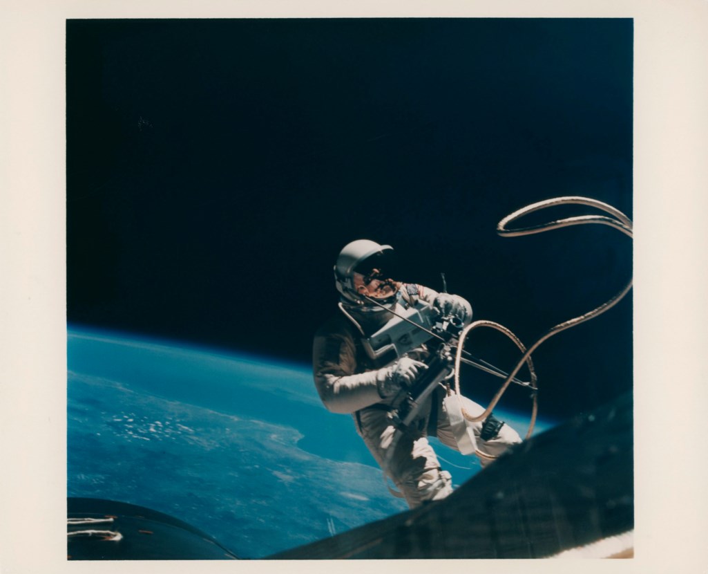 First US Spacewalk, Ed White’s EVA over Texas, June 3-7, 1965, James ...