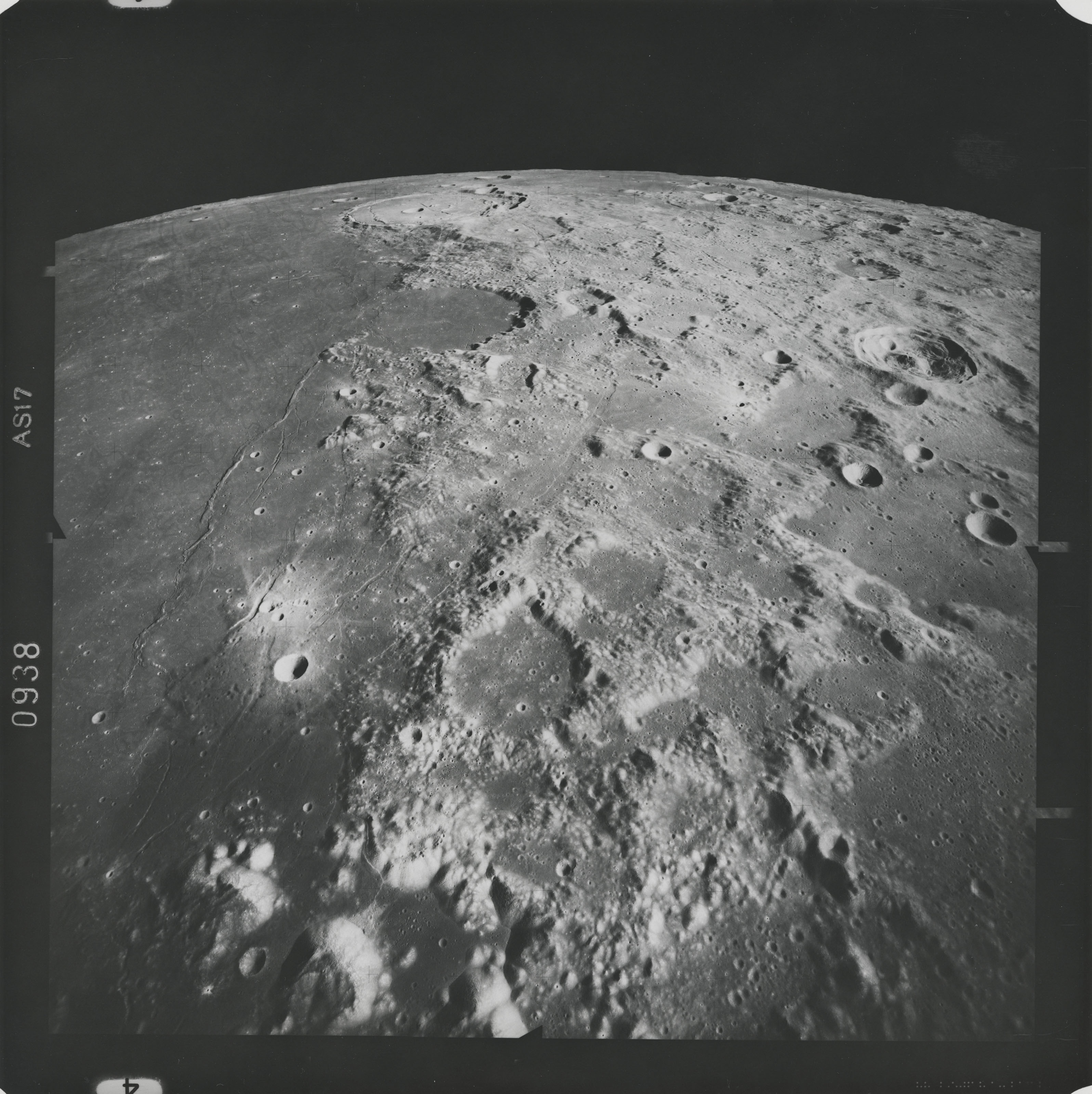 [Large Formats] The Taurus-Littrow landing site and Sunrise over the ...