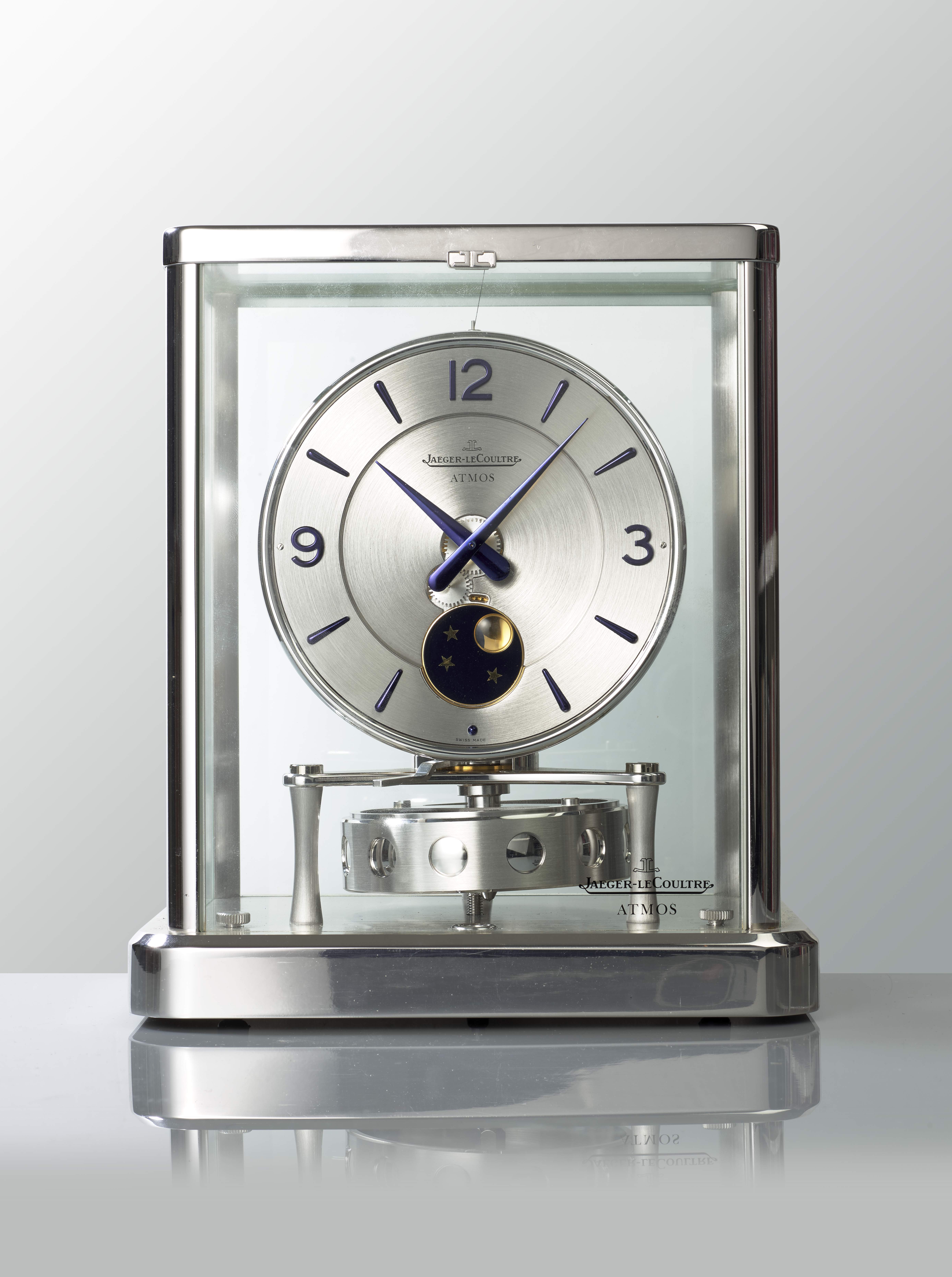 JAEGER-LECOULTRE, RHODIUM-PLATED ATMOS BEAUBOURG PHASES DE LUNE DESK ...